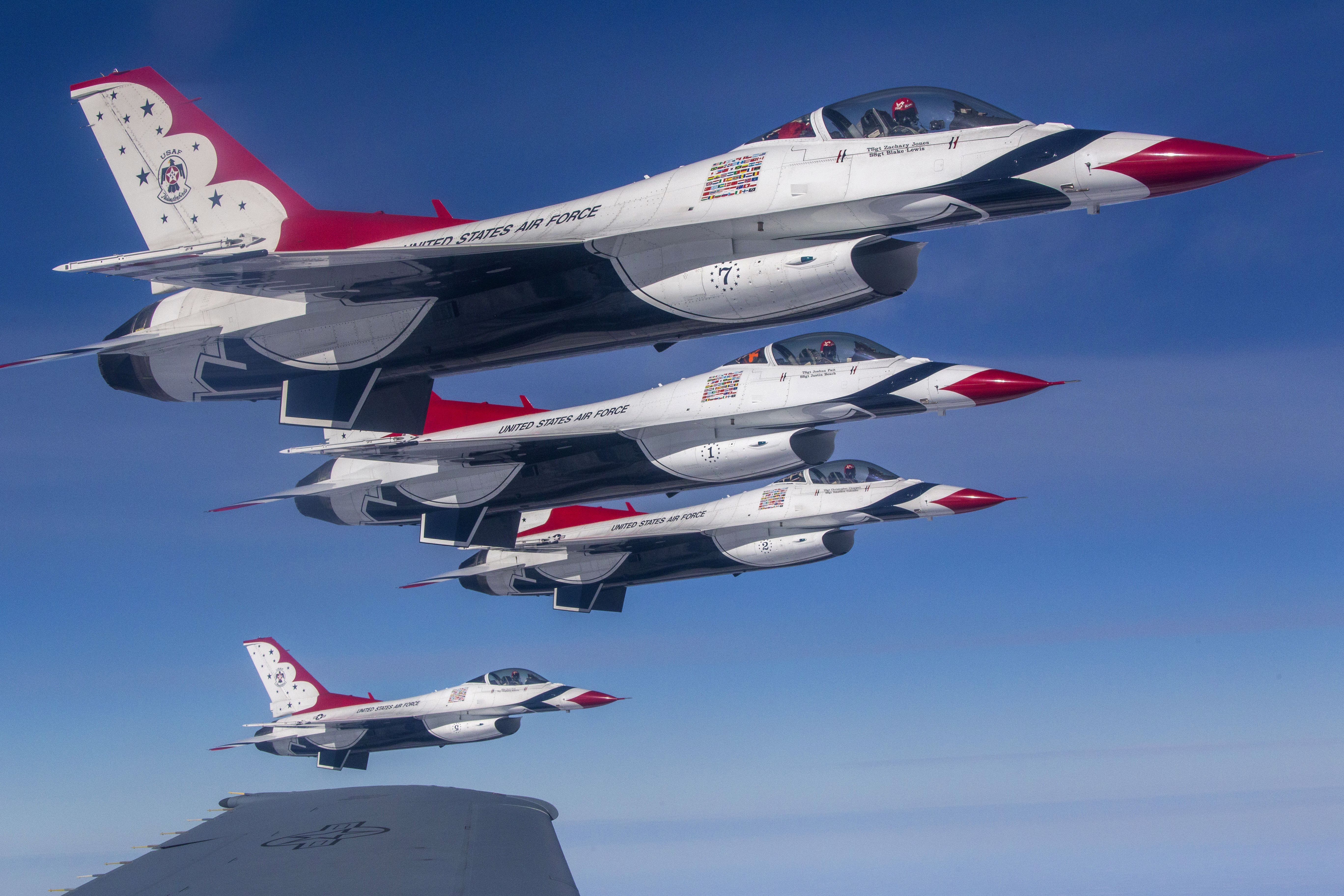 Guide: 2023 Bethpage Air Show at Jones Beach