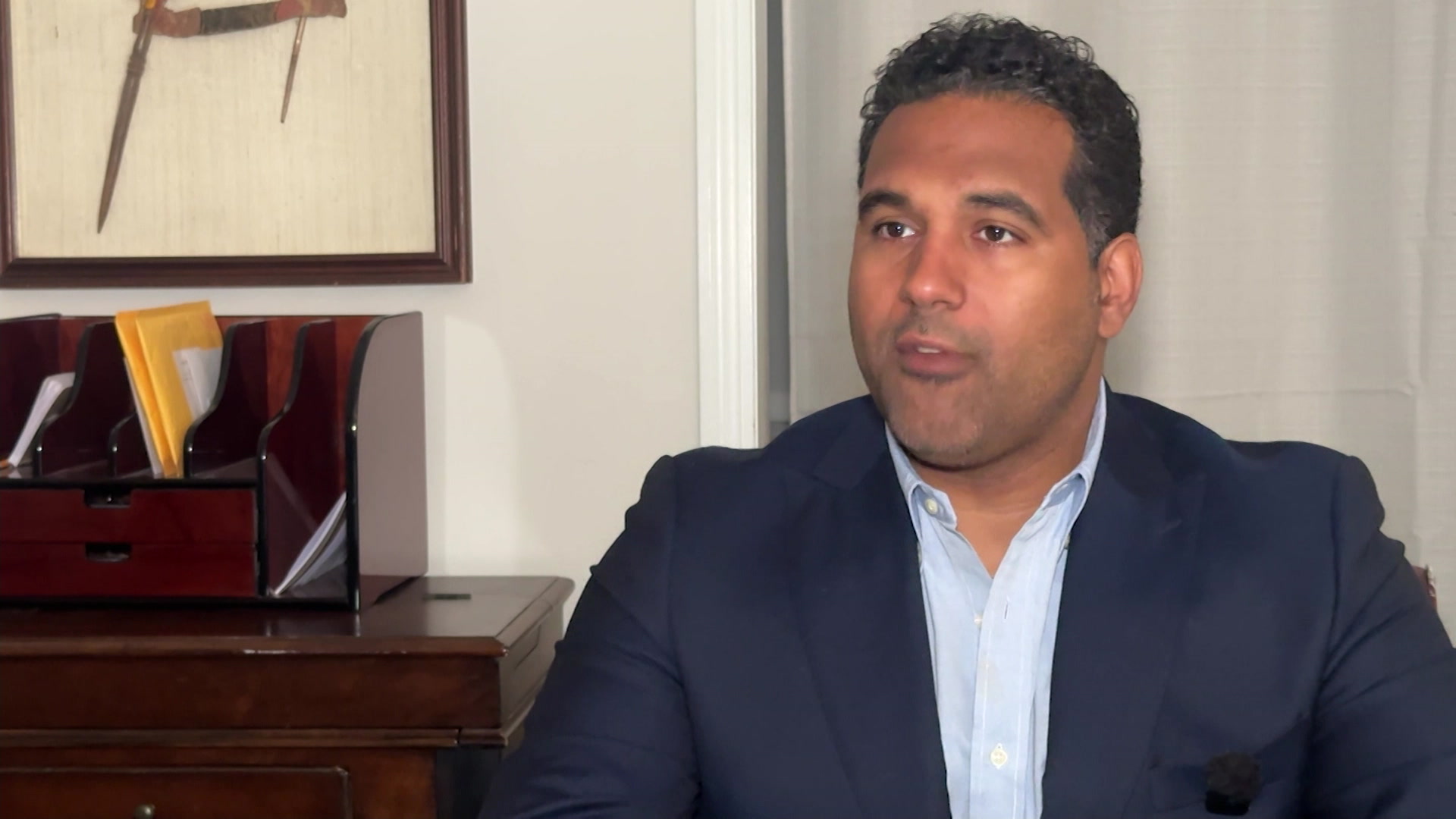 News 12 | Connecticut | Immigration Experts Undocumented Venezuelans ...