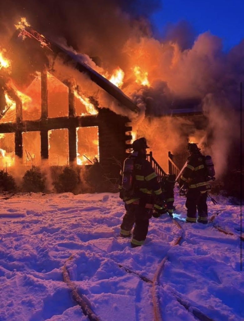 News 12 | Westchester | Three Alarm Fire Heavily Damages Pine Bush Home