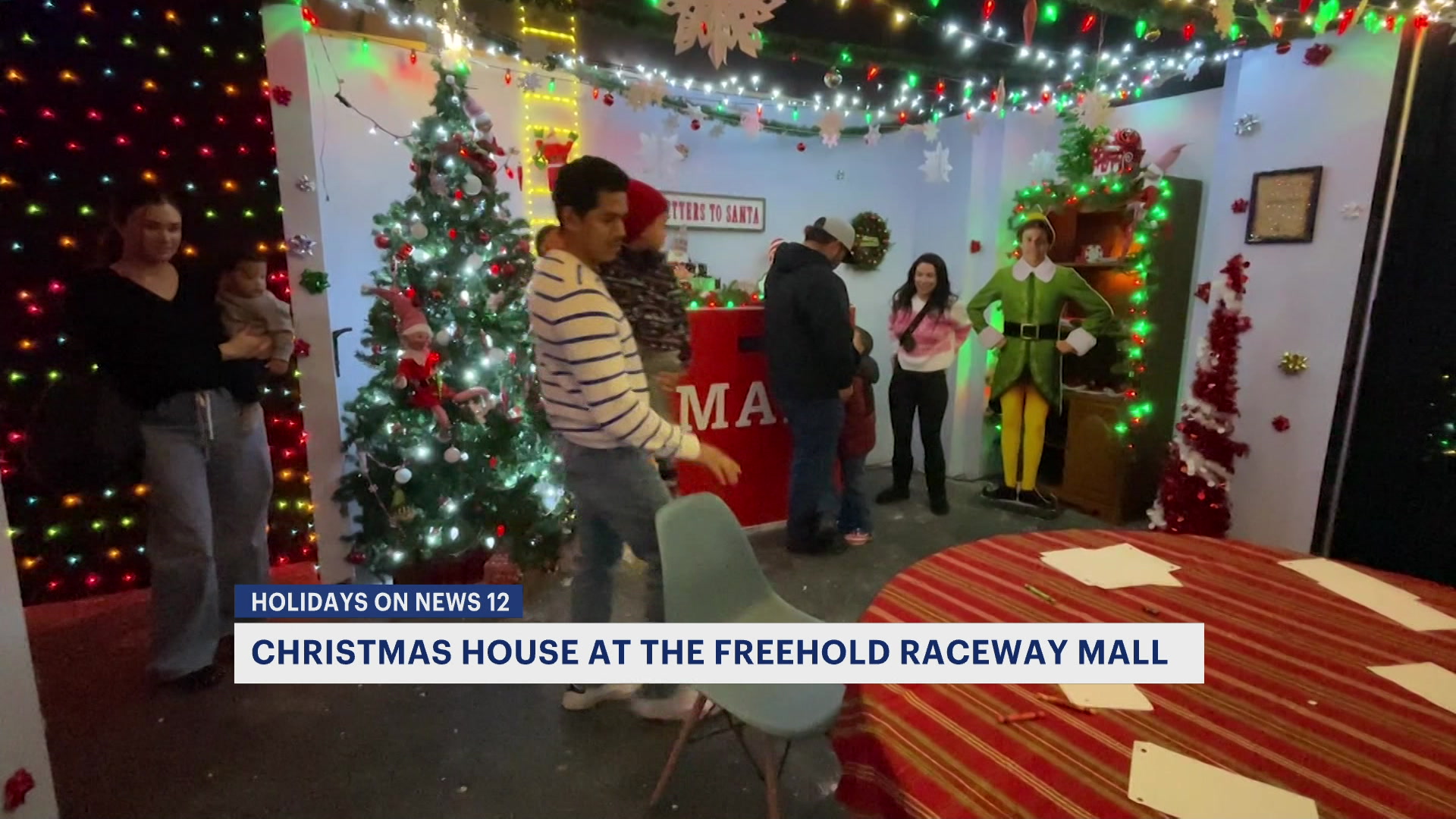 News 12 | Long Island | Christmas House In Freehold Raceway Mall Brings ...