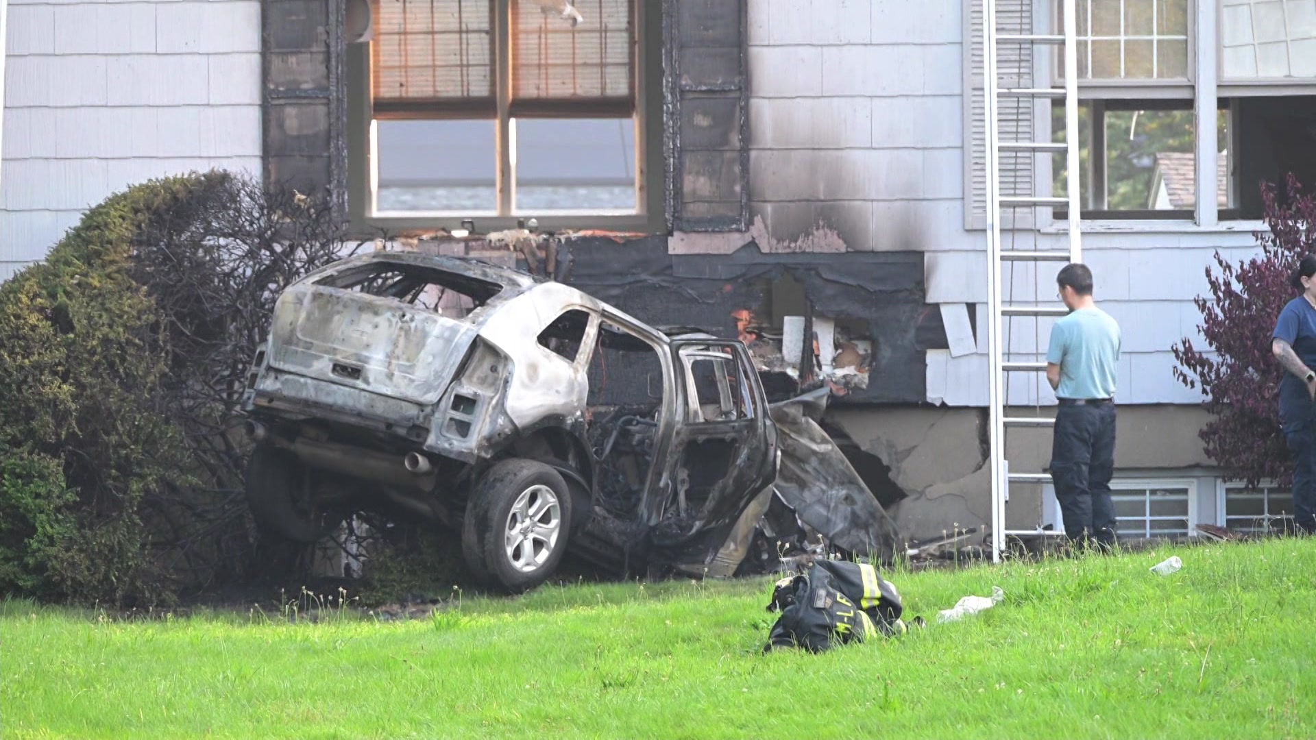 News 12 | Connecticut | Fire Marshals Office 1 Killed After Car Crashes ...