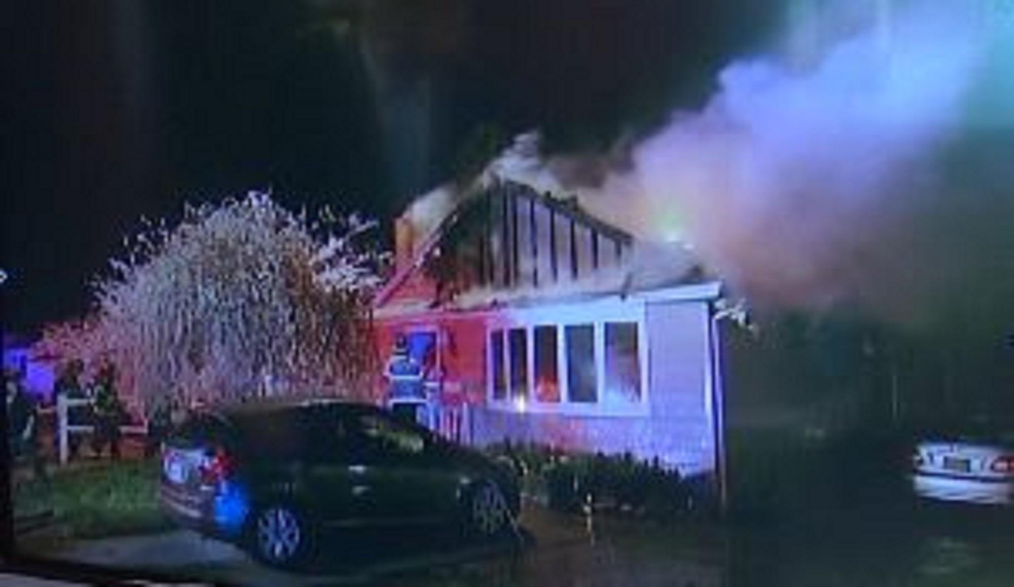ALERT CENTER: Fire rips through Copiague home
