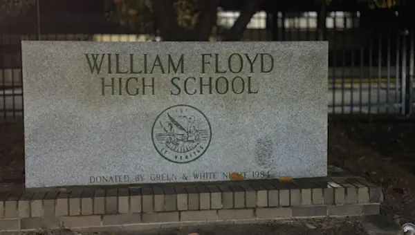 William Floyd School District discusses safety and plans to implement ... William Floyd School District discusses safety and plans to implement ...