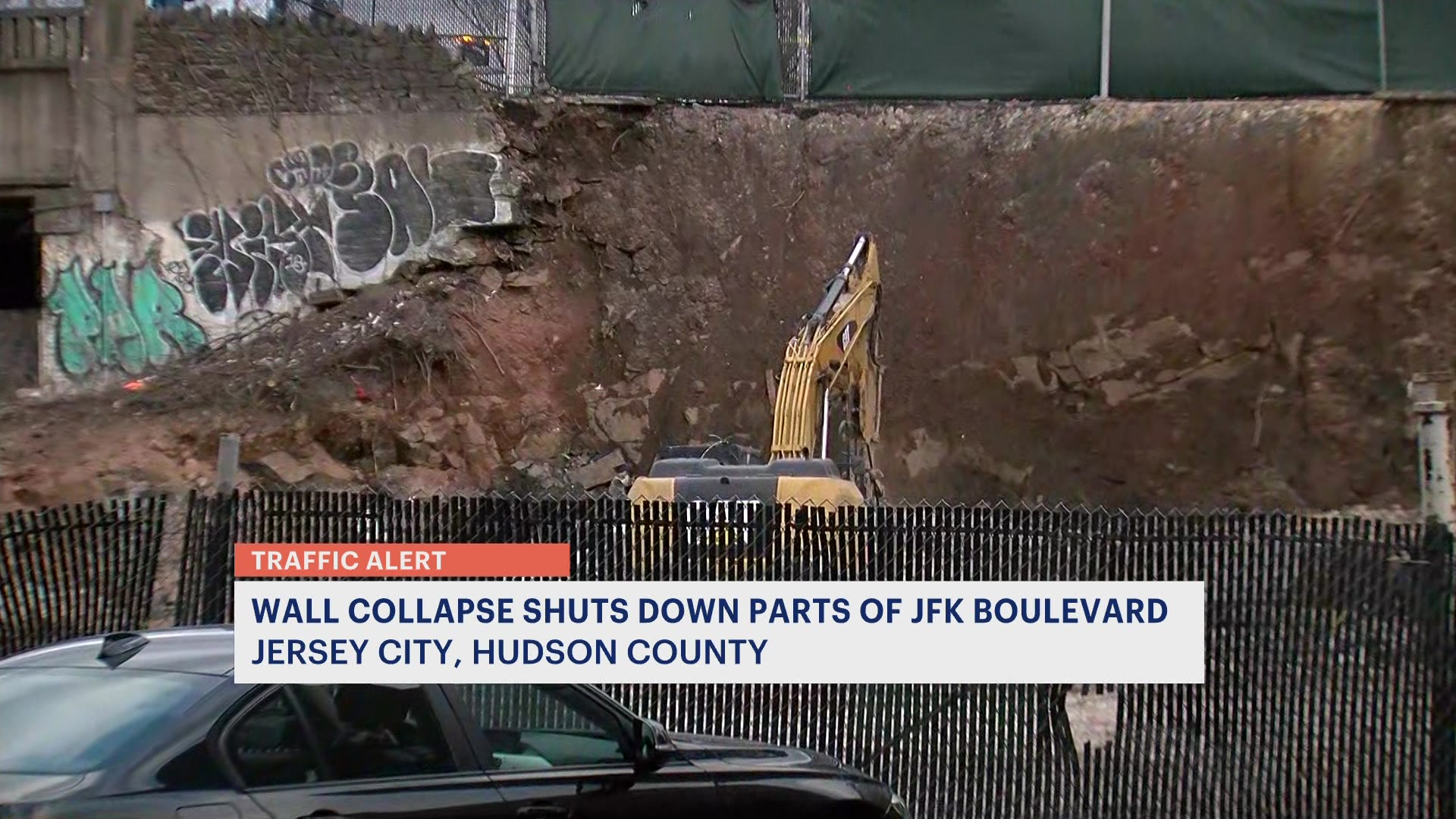 Partial wall collapse shuts down part of JFK Boulevard in Jersey City