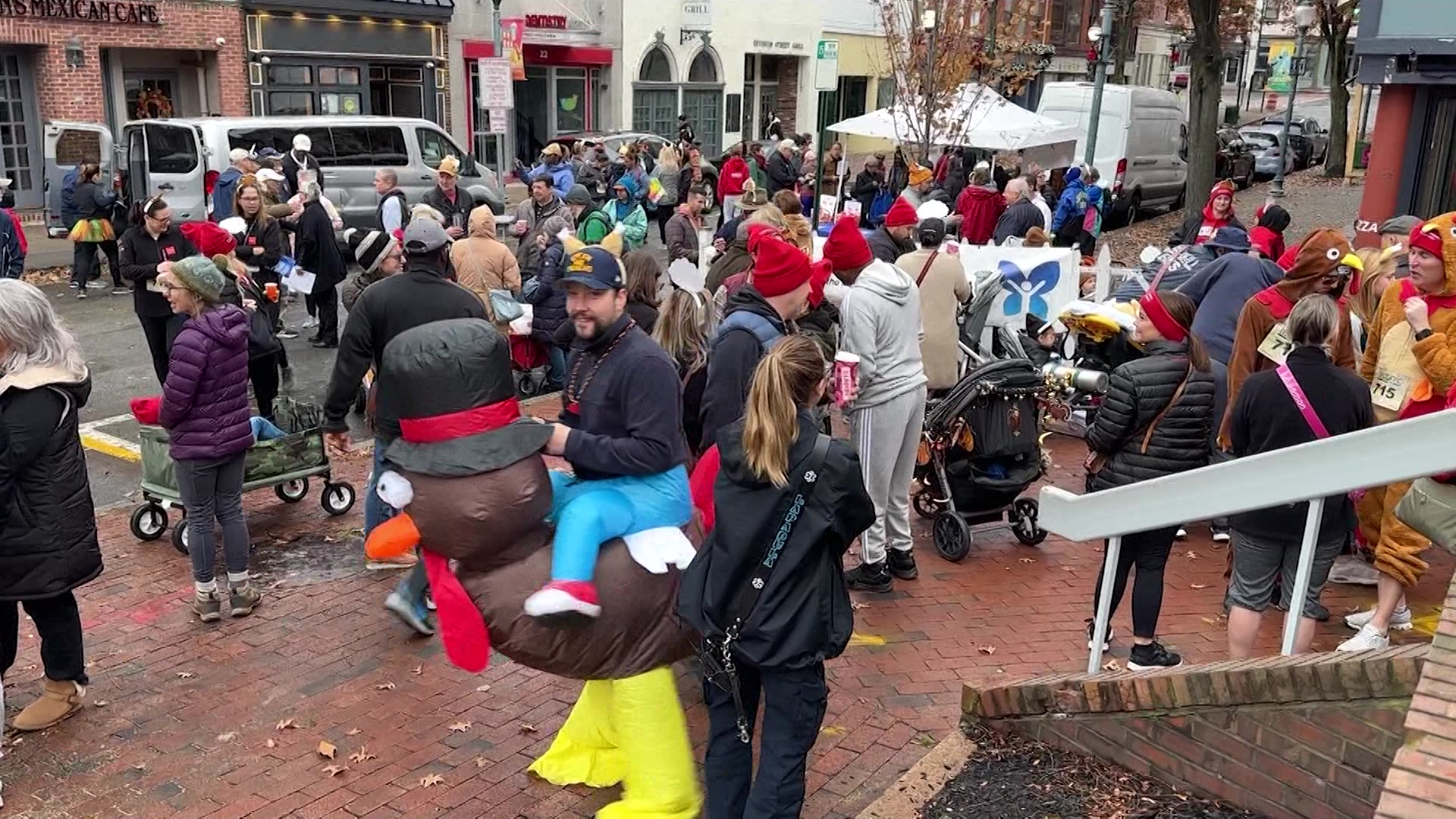 CHHOP Turkey Trot in Peekskill collects food donations ahead of ...