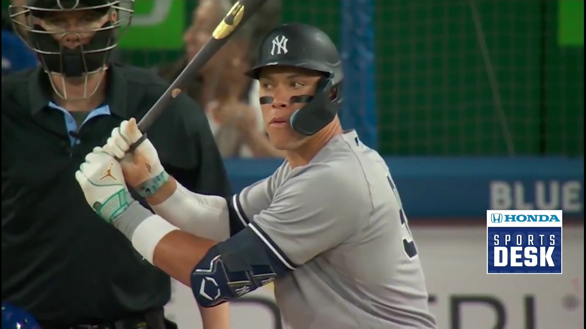 Aaron Judge booed as allegations of cheating swirl around Yankees