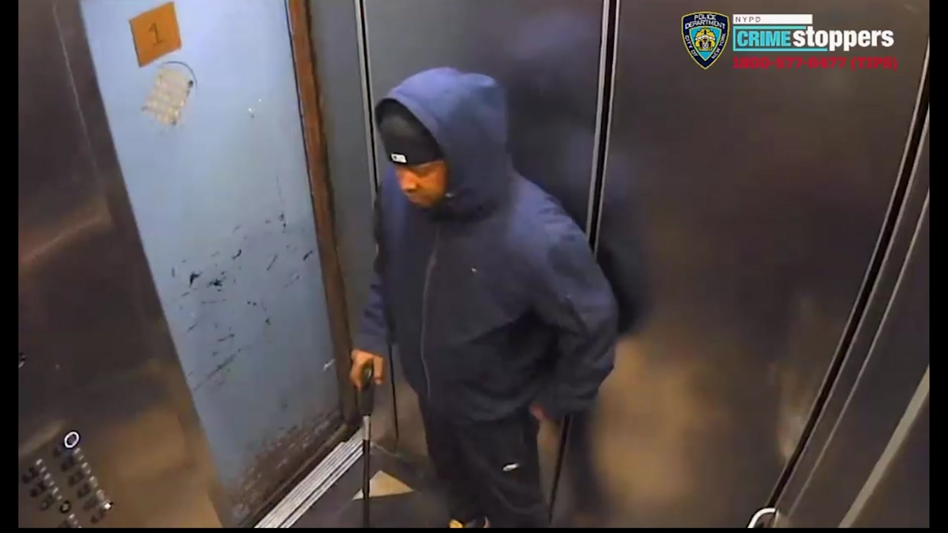NYPD: Man punches woman, steals her cellphone while in elevator
