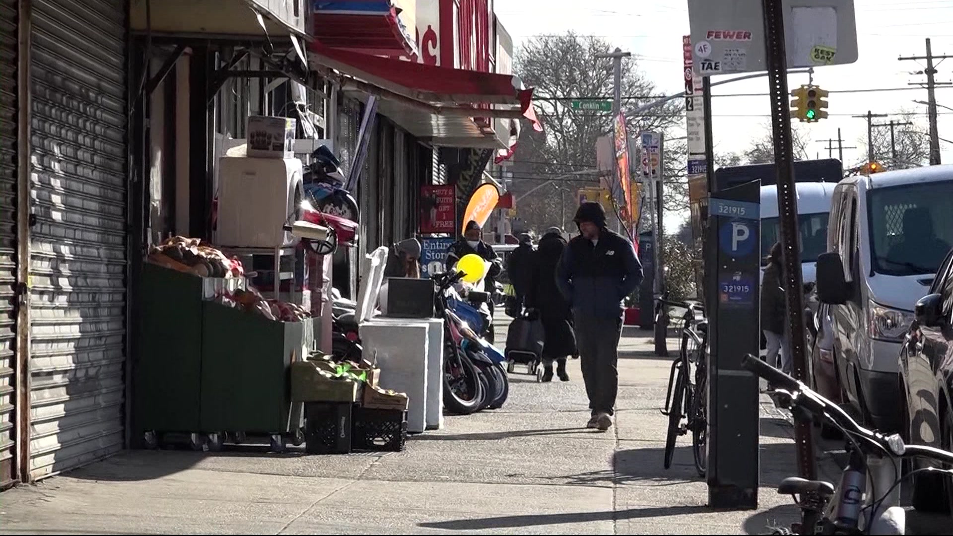 News 12 | Bronx | Frigid Temperatures Wind Chill Make For A Cold ...