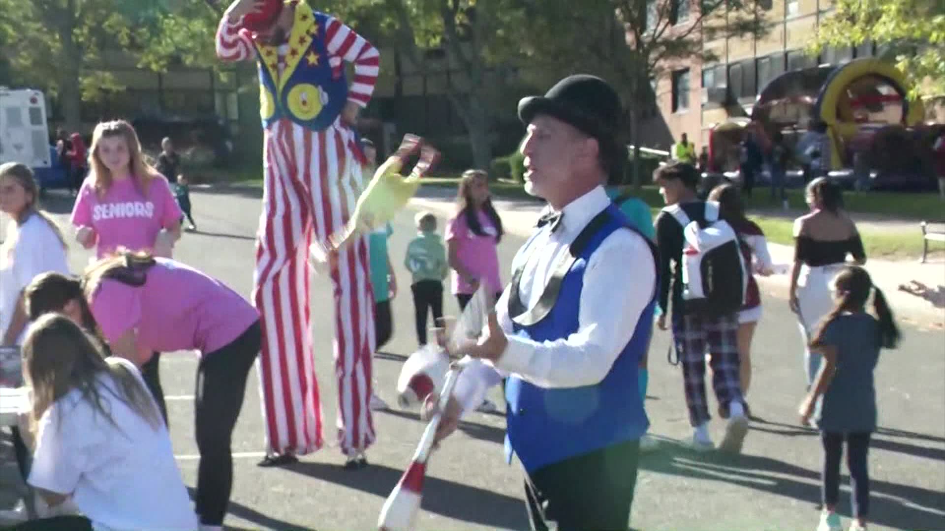 Homecoming weekend kicks off at Walt Whitman High School Homecoming weekend kicks off at Walt Whitman High School