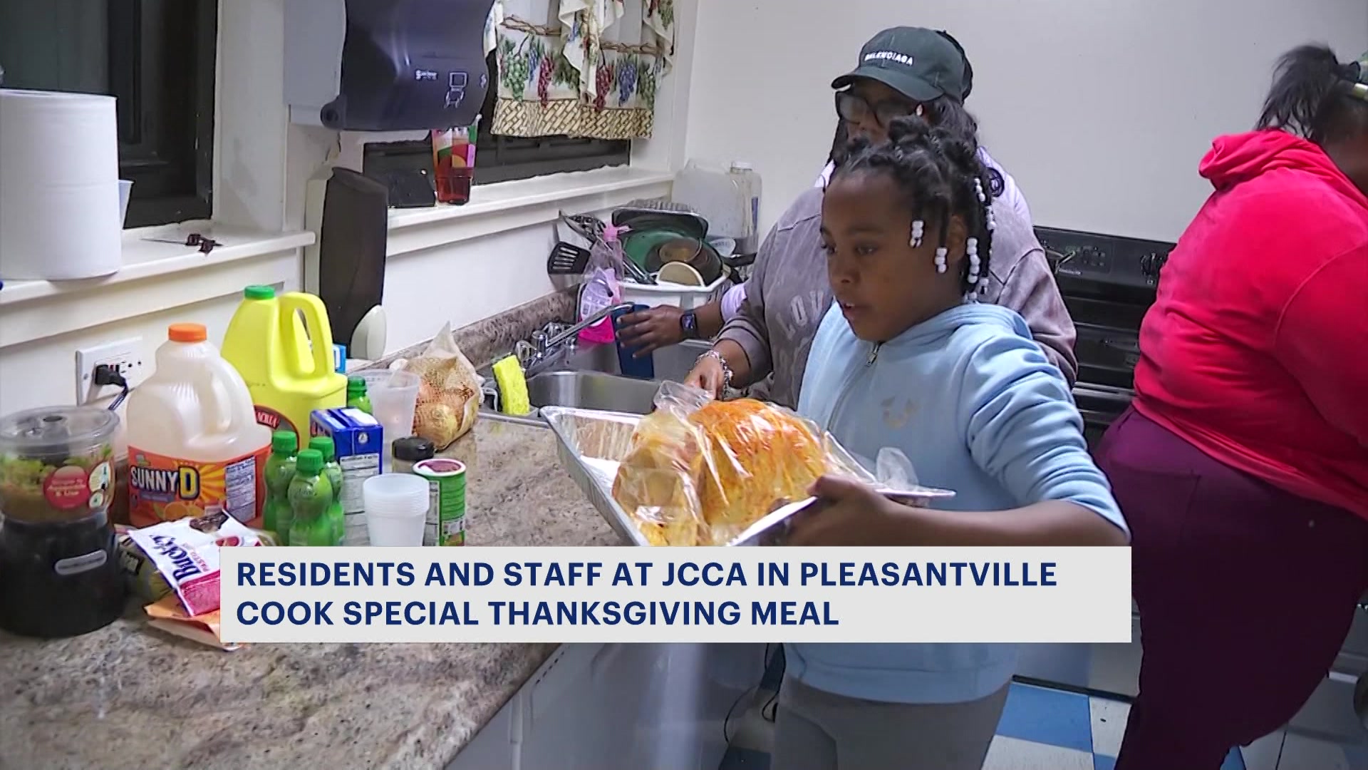 JCCA cooks up Thanksgiving Day meals in Pleasantville