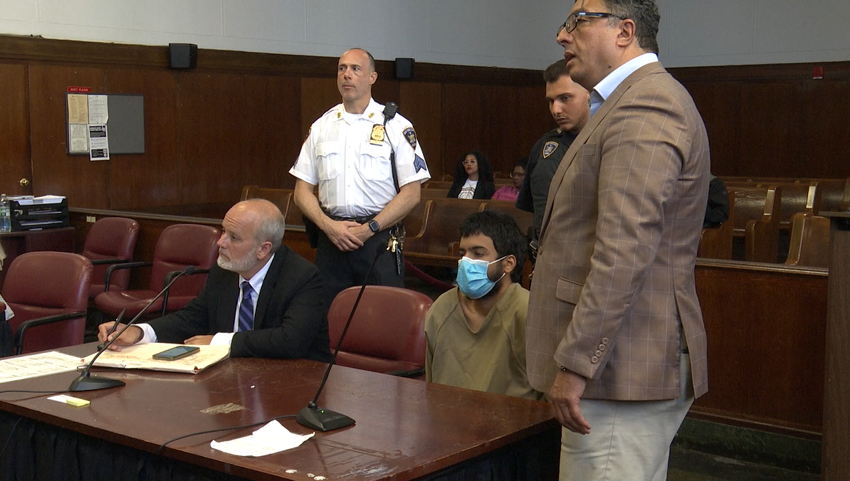 Suspect in assault on MTA worker at Wall Street station appears in court