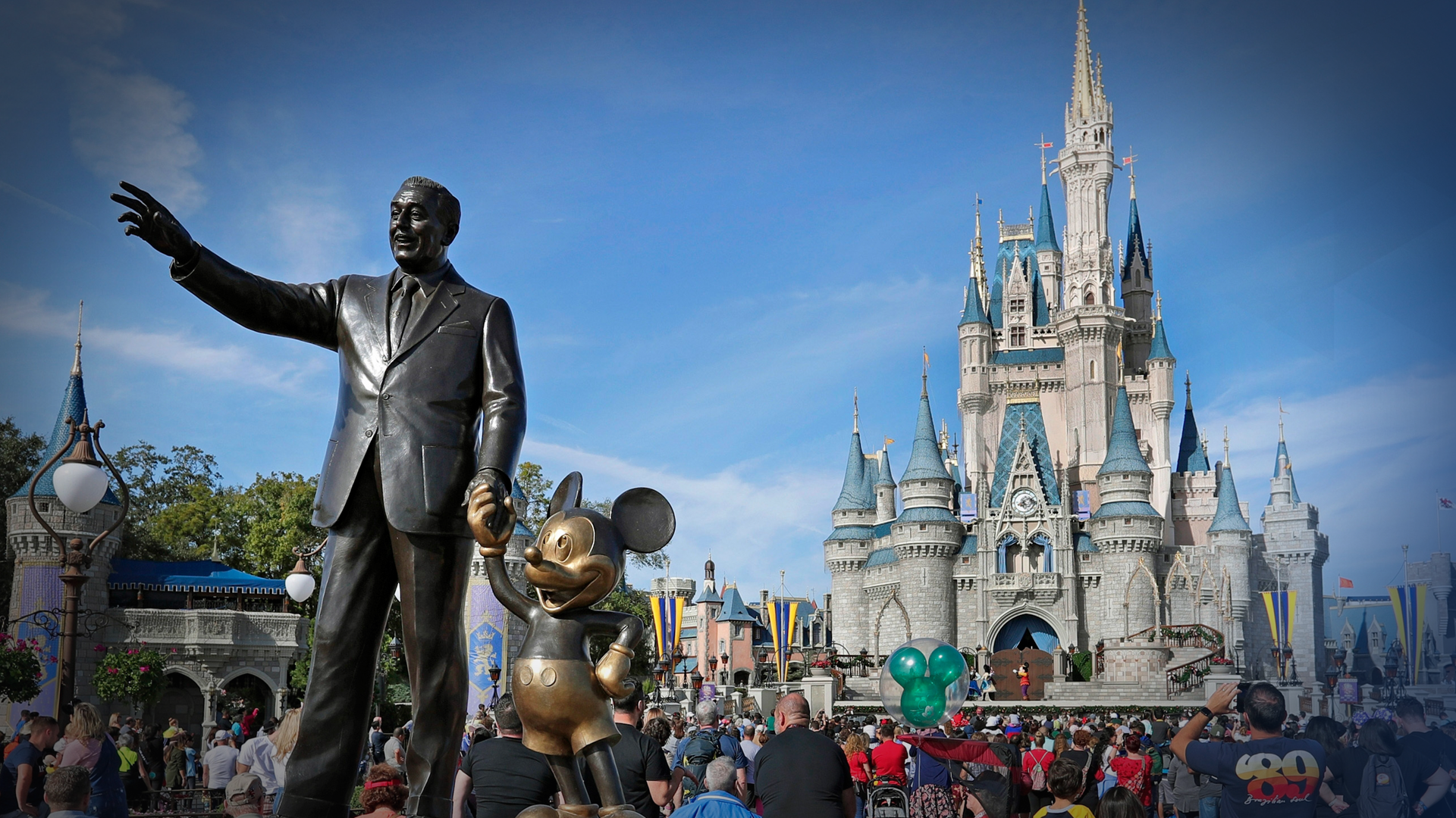 News 12 | New Jersey | Do You Have Disney Family Photos Send Them To ...