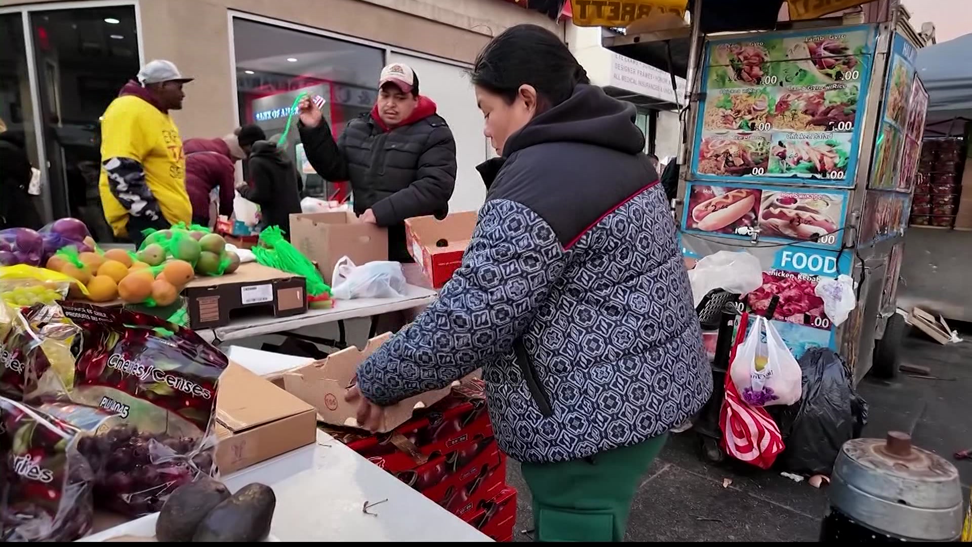 News 12 | Westchester | Bronx Vendor Crackdowns Continue In Mott Haven