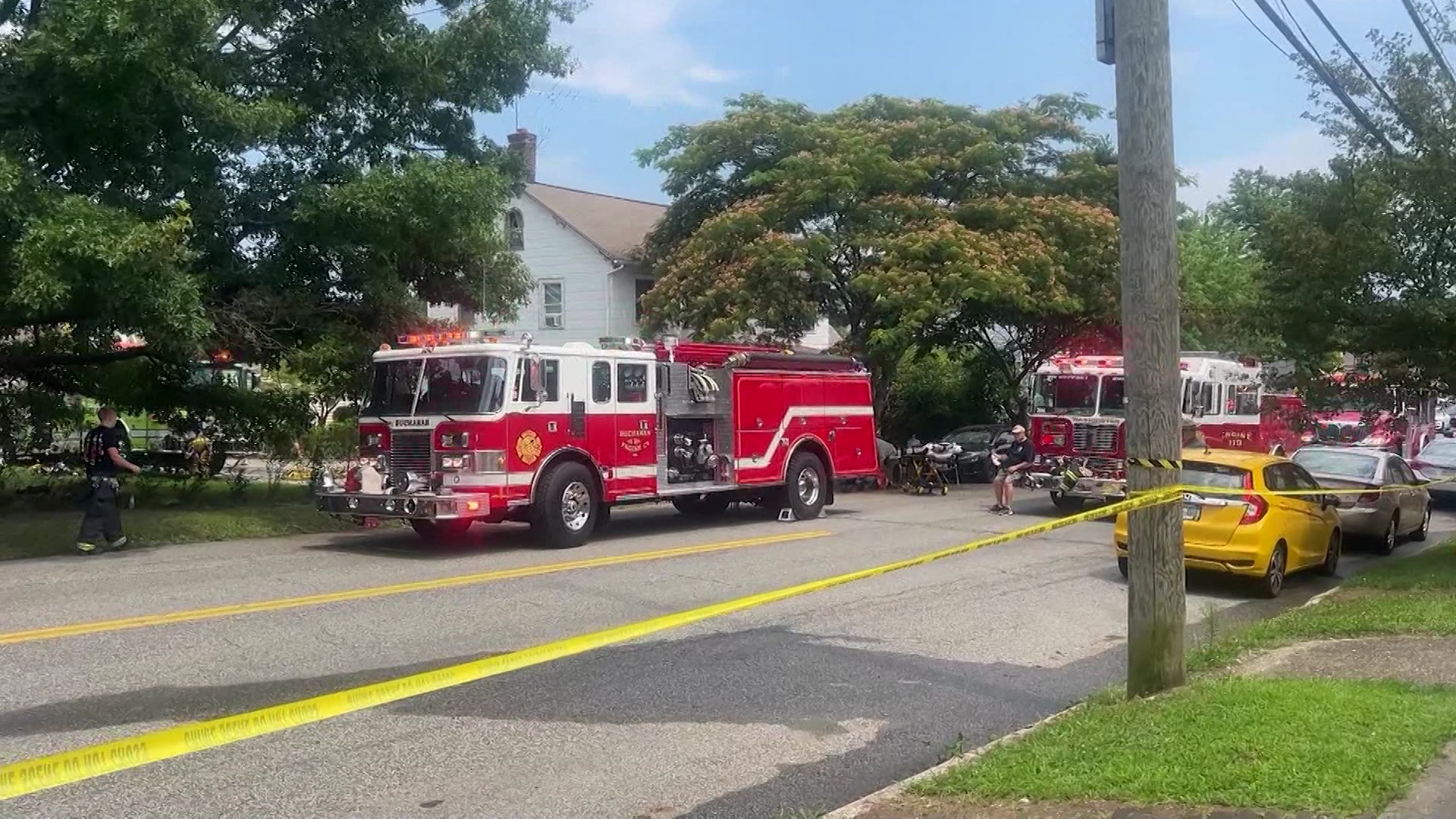 News 12 | Bronx | Firefighters Battle Blaze In Extreme Heat In Verplanck