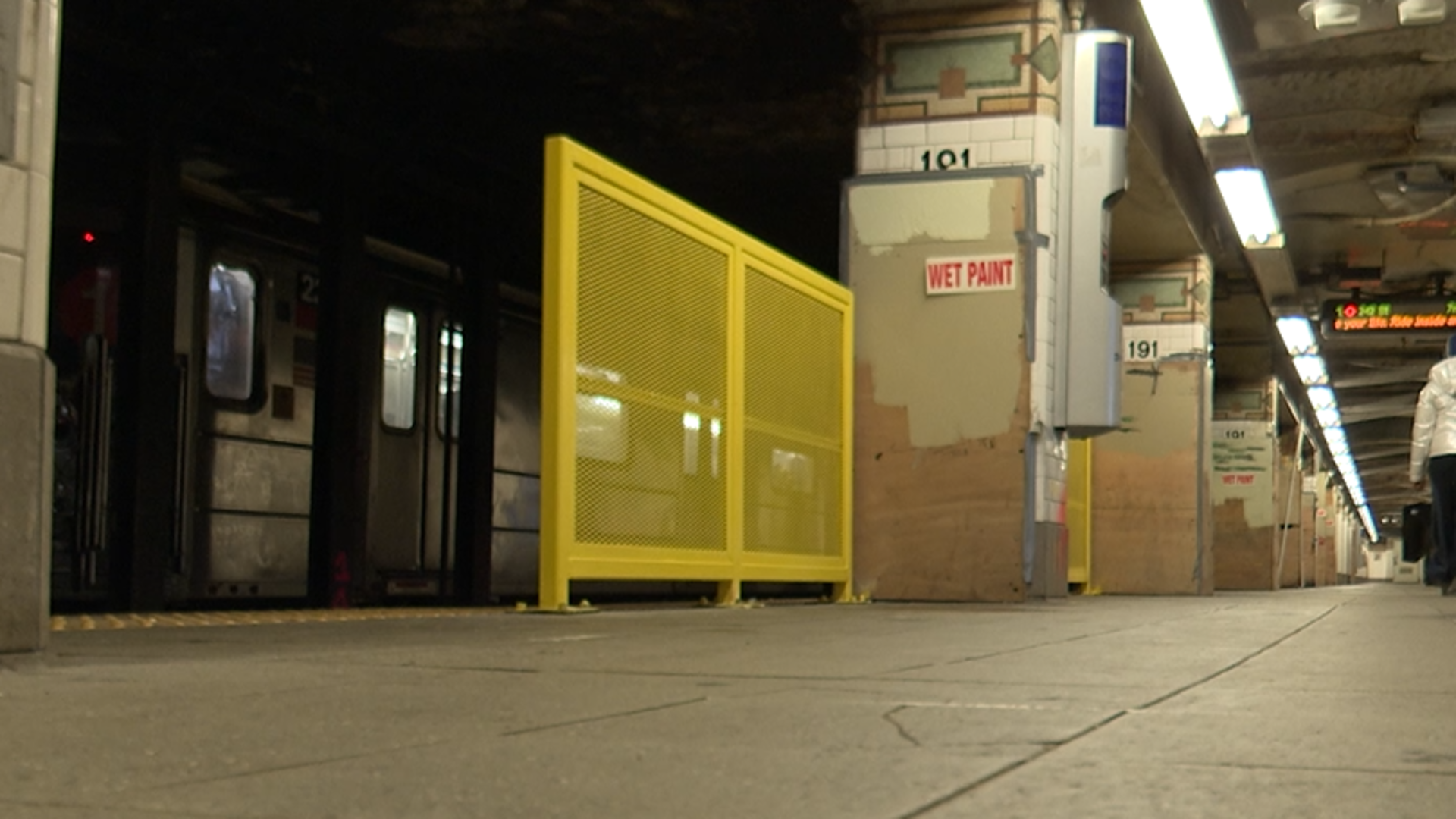 MTA introduces platform barriers in subway safety pilot MTA introduces platform barriers in subway safety pilot