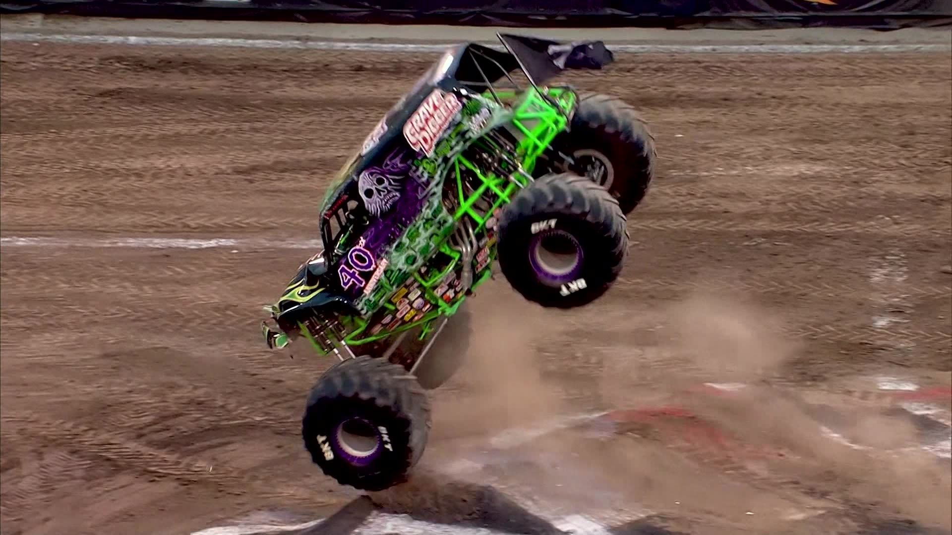 High-flying excitement: Monster Jam returns to MetLife stadium in East ...
