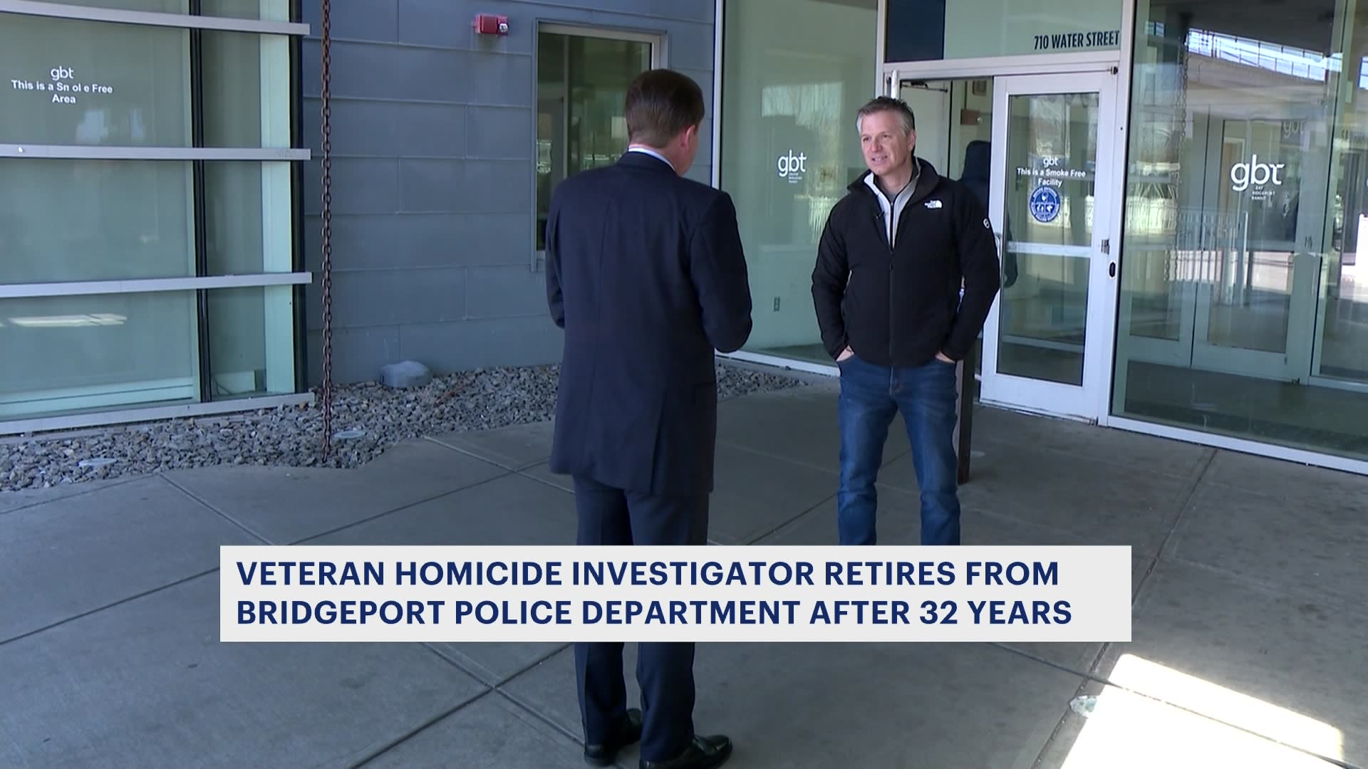 Bridgeport homicide investigator retires after 32 years of service