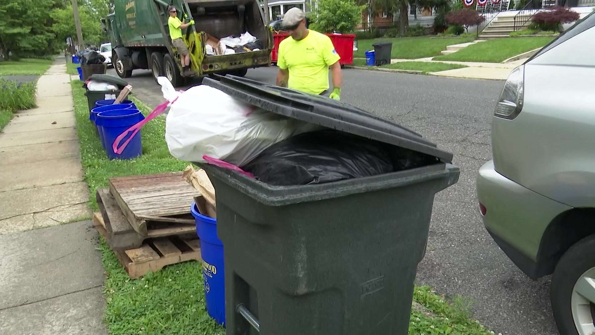 Nationwide shortage of workers impacts trash collection in Camden ...