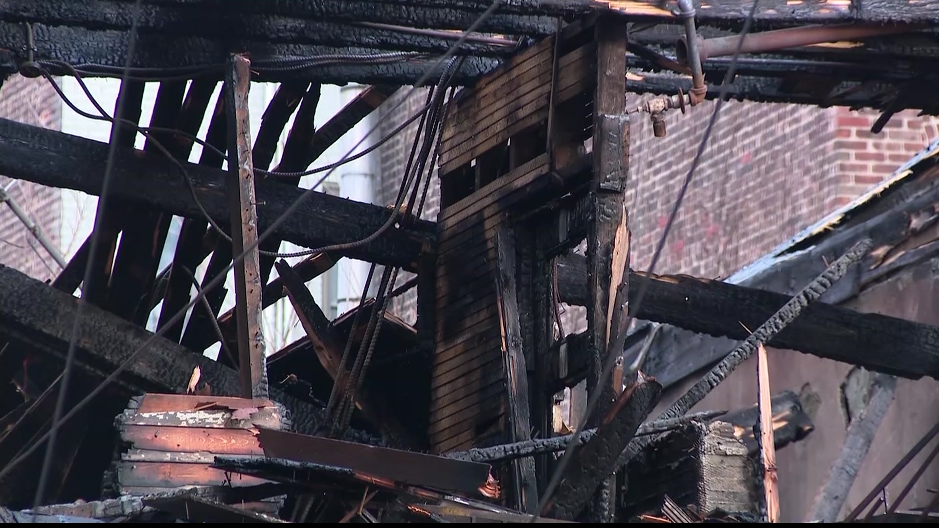 News 12 | Bronx | Fdny 4 Alarm Fire Rips Through Multiple Buildings In ...