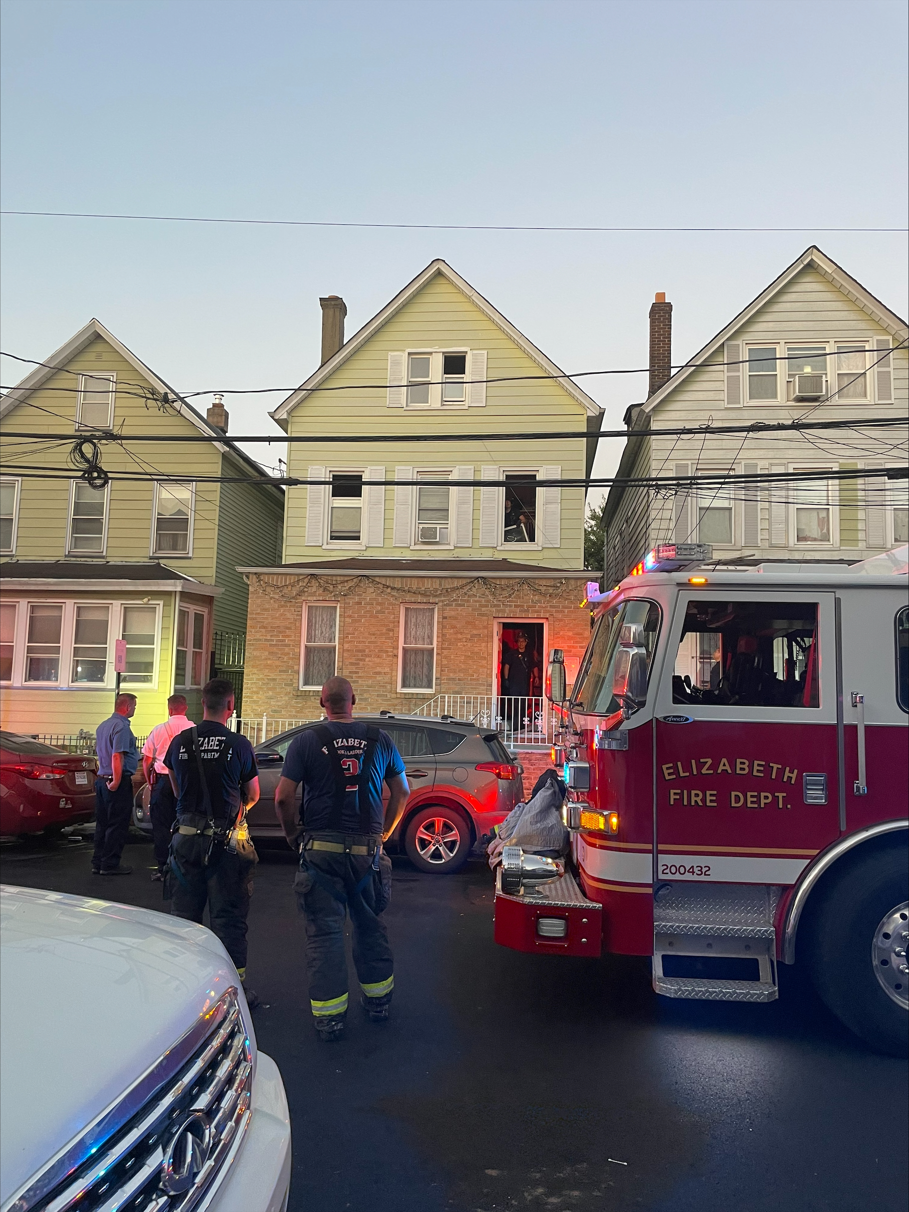 Fire crews battle blaze at Elizabeth home; no injuries