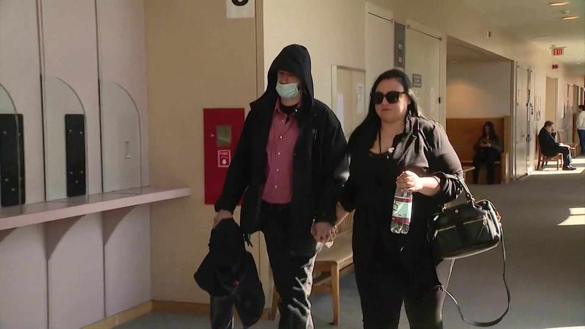 2 suspects in body parts case appear in court, leave with GPS monitors ...