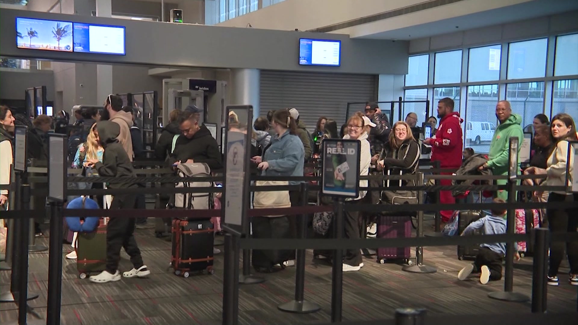 Wintry weather impacts holiday travel