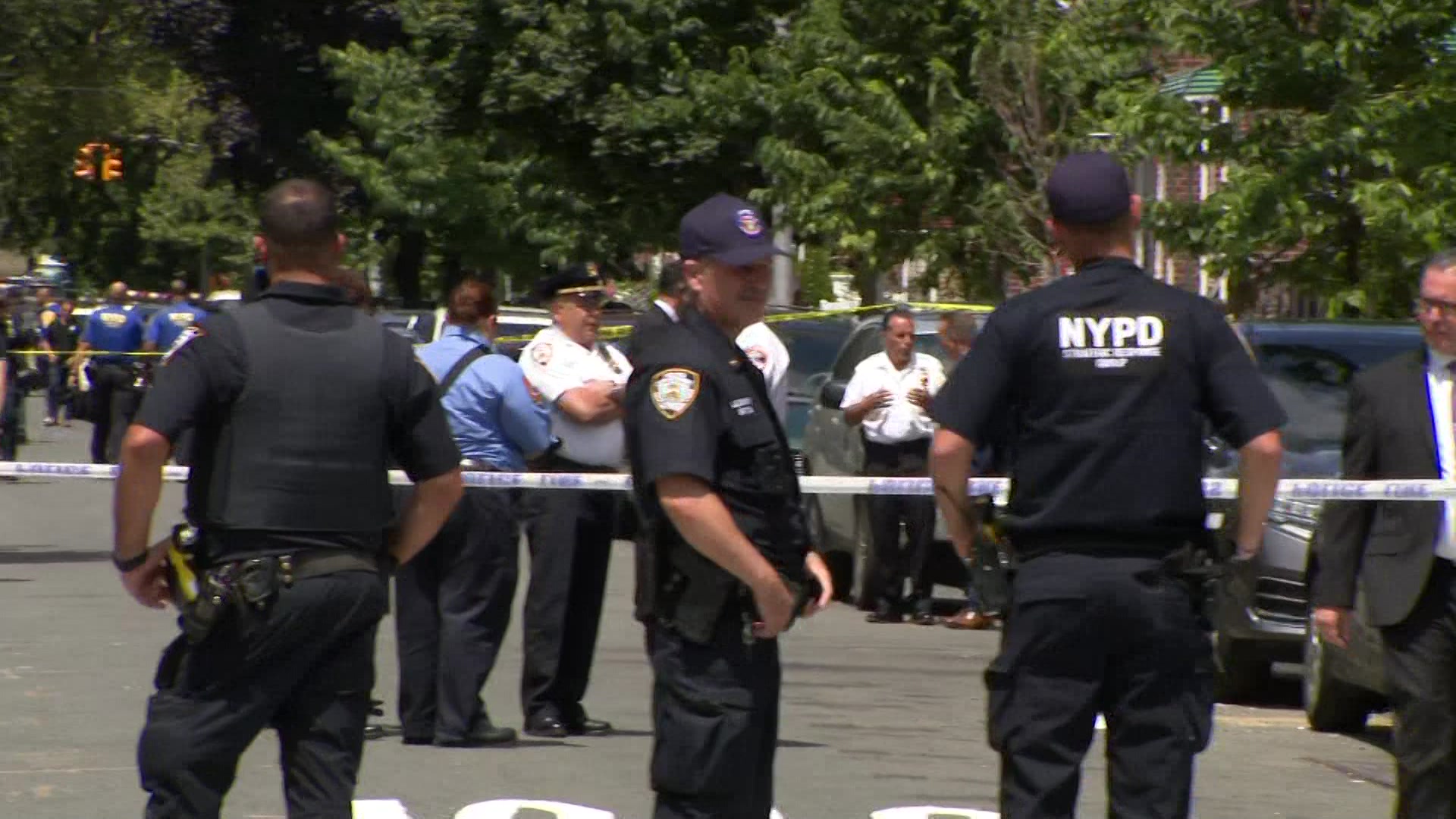 NYPD: 2 people, including NYPD officer, found shot dead near Bronx ...