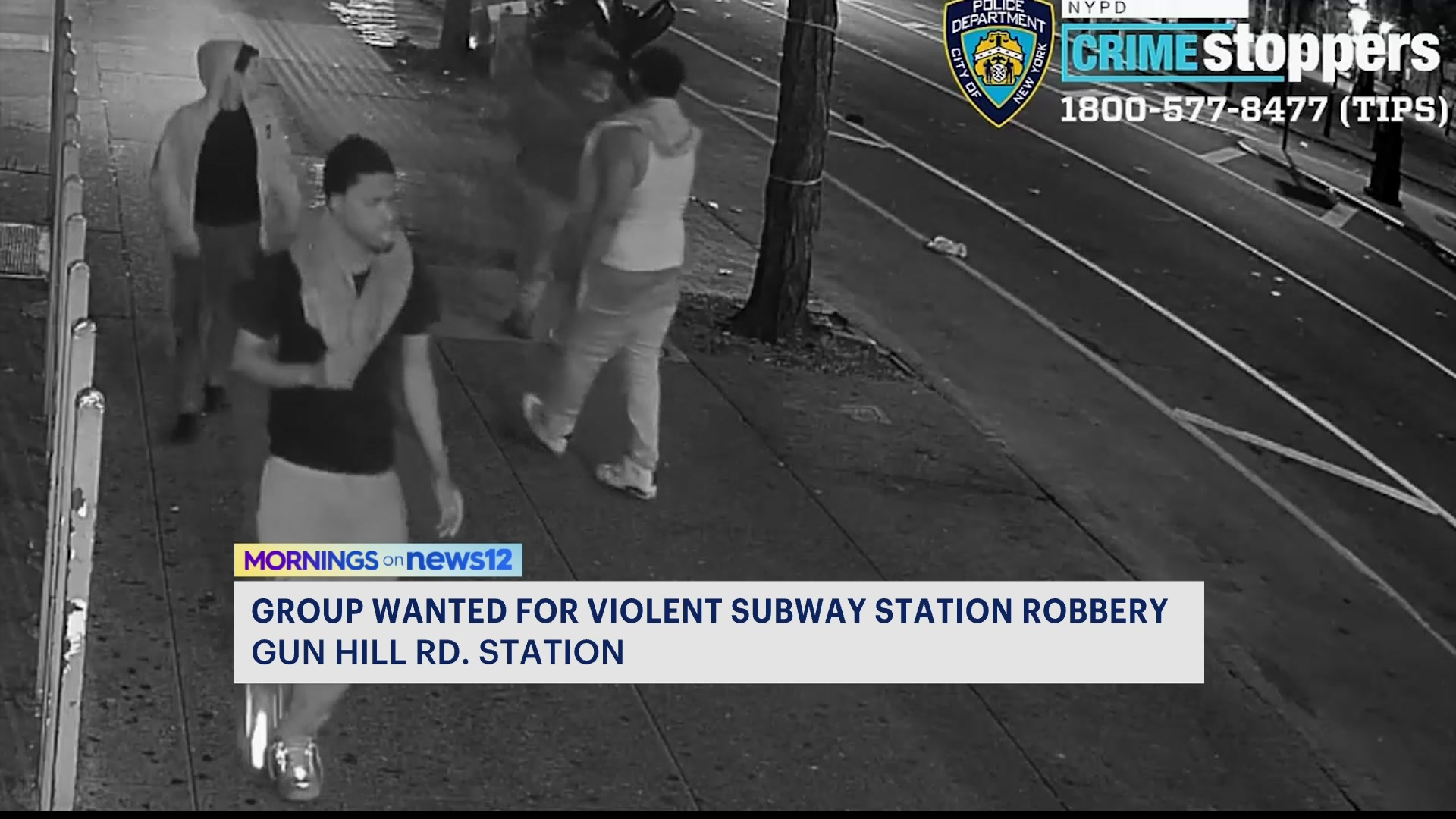 NYPD: Man ambushed, robbed at Gun Hill Road subway station