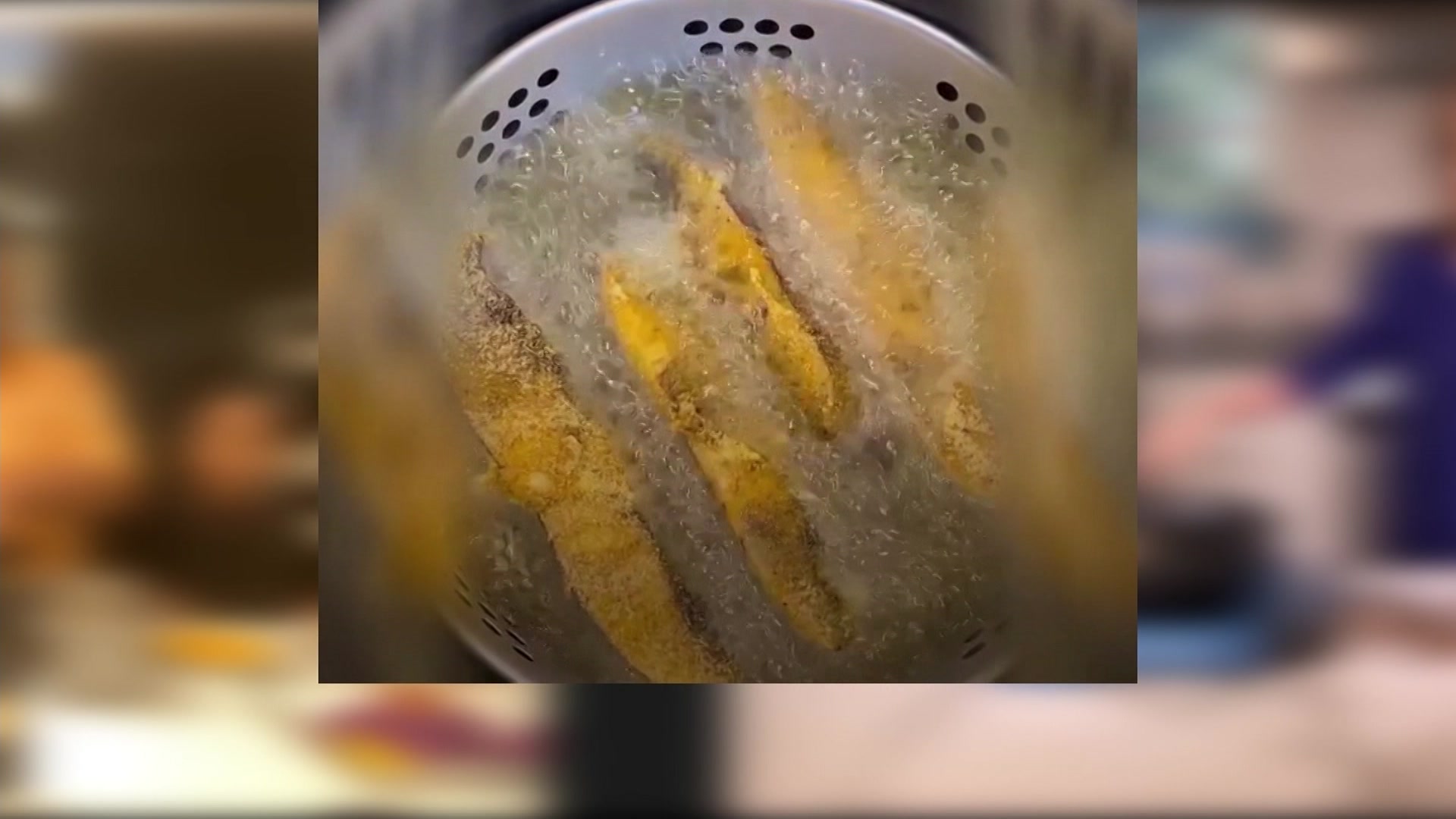 Chef's Quick Tip: Bamma Fishless Fry Fish Sticks