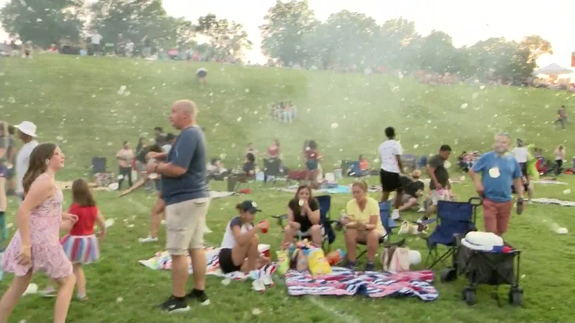 Decades-old fireworks show makes a comeback after pandemic