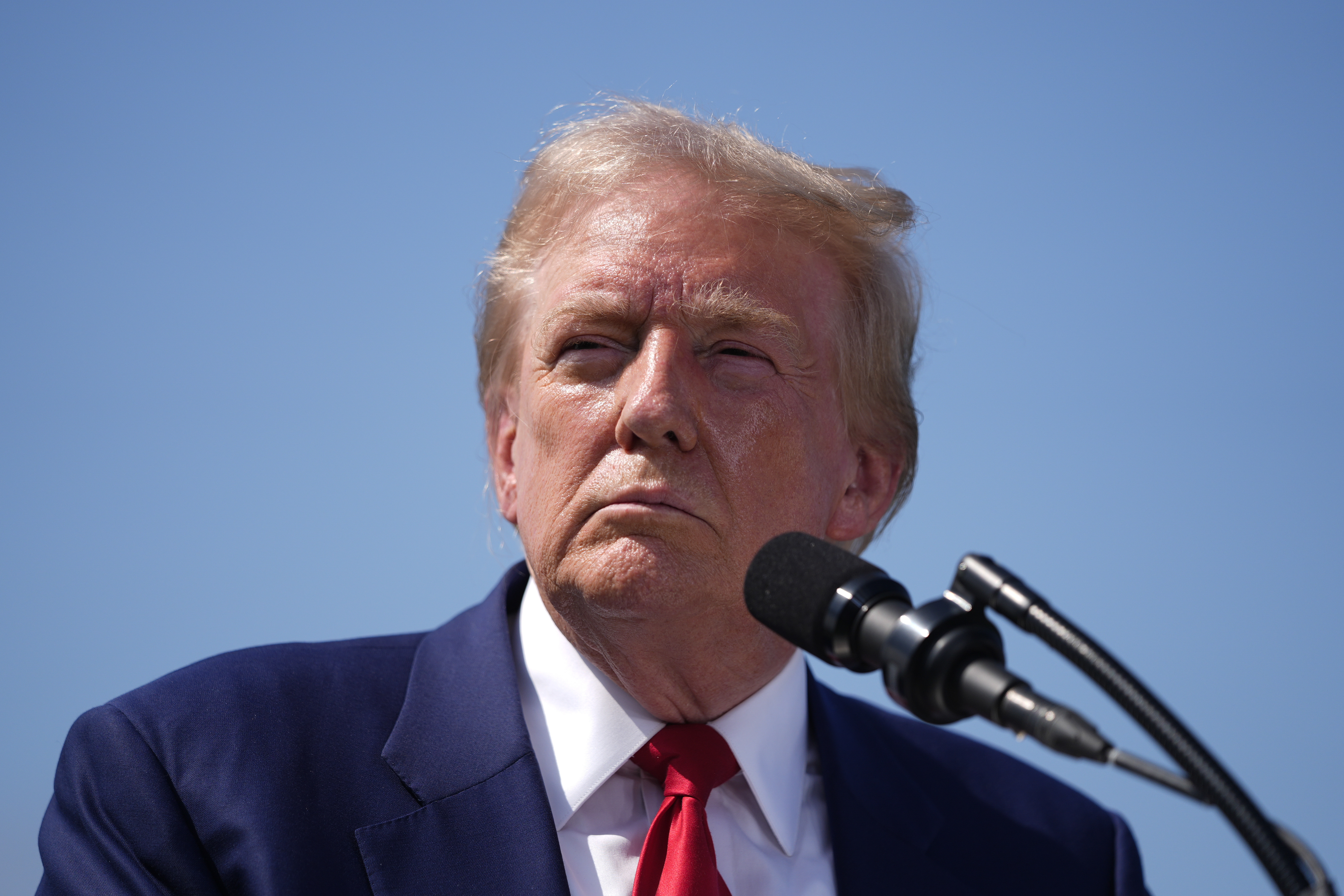 Donald Trump still plans to hold Nassau Coliseum rally