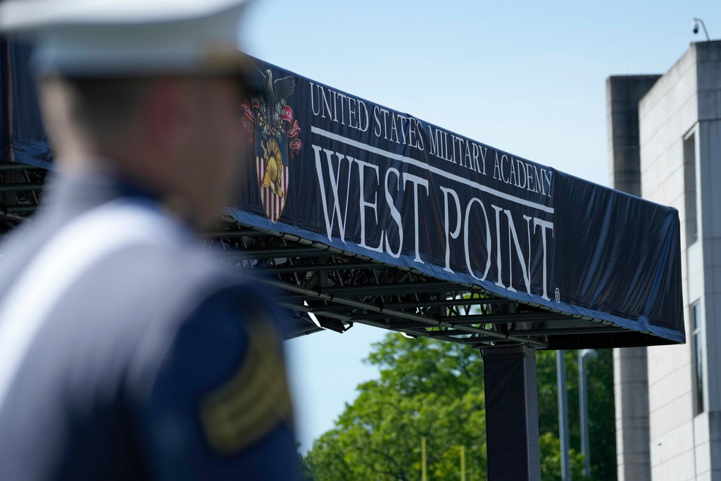 US Army Garrison West Point commander suspended amid investigation