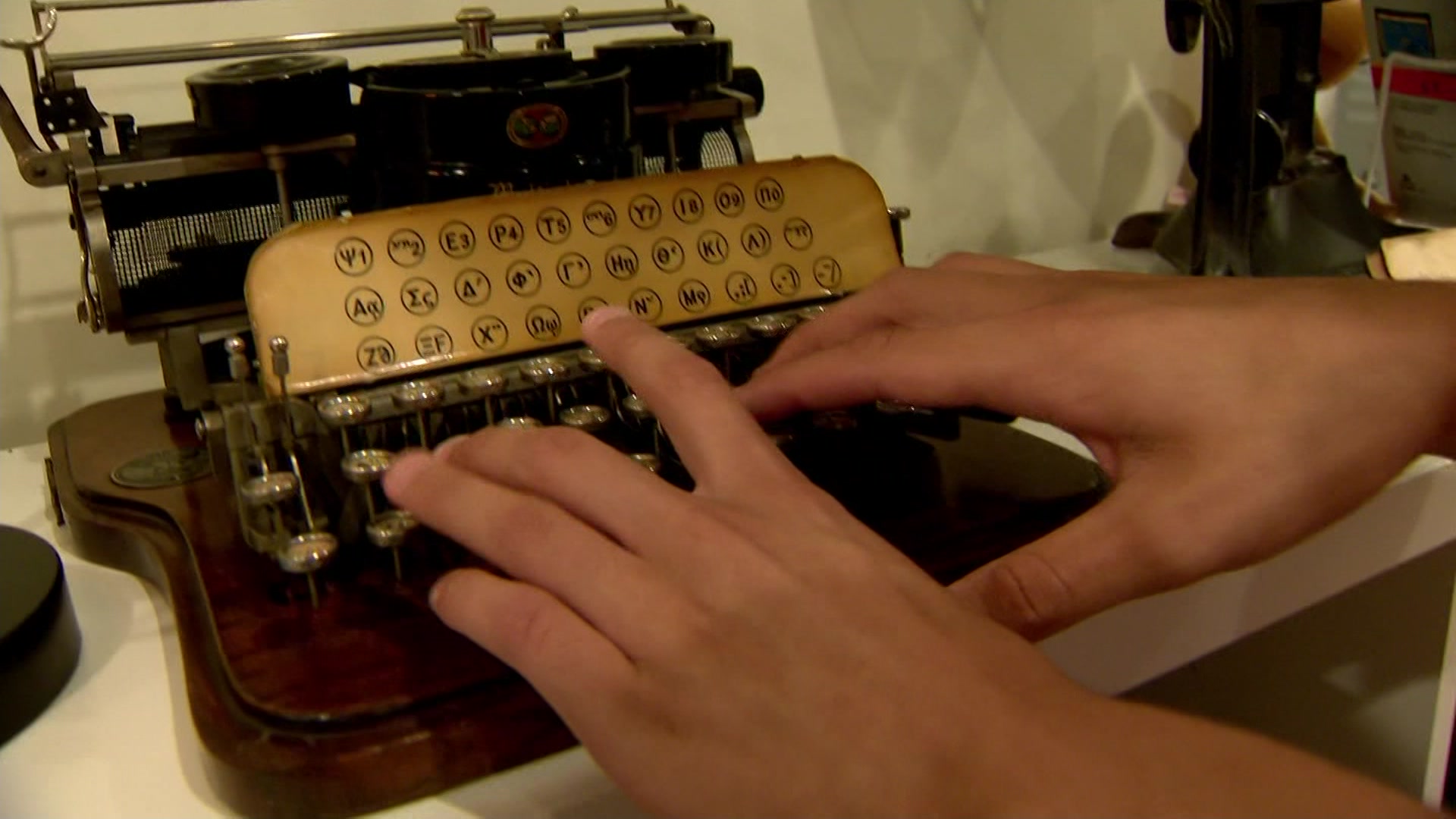 News 12 | Connecticut | Westport Tech Museum Displays Hundreds Of ...