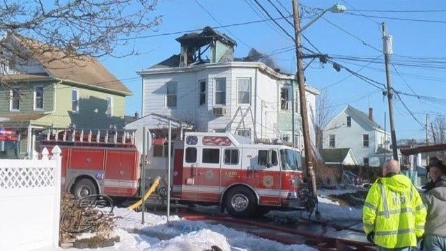 1 person hurt in 3-alarm Lodi house fire
