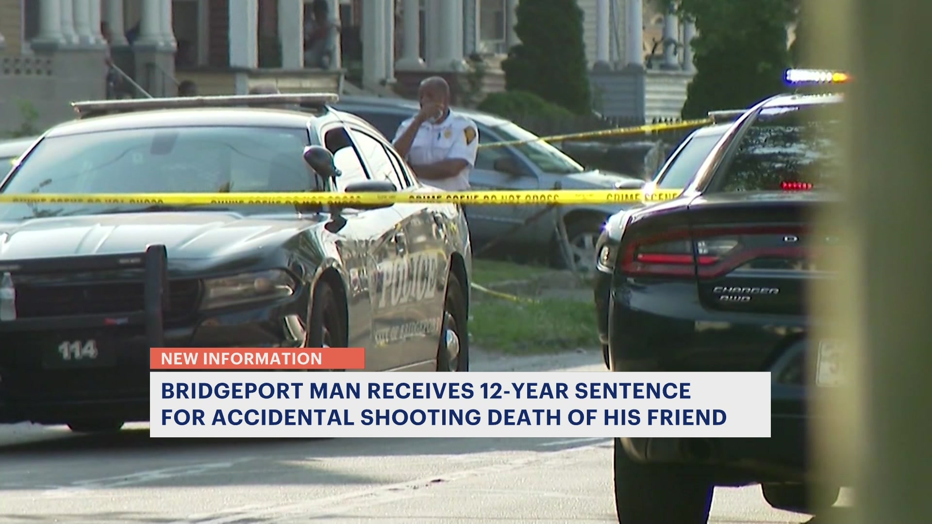 Police: Man arrested following robbery in Ridge, 1 suspect on the loose