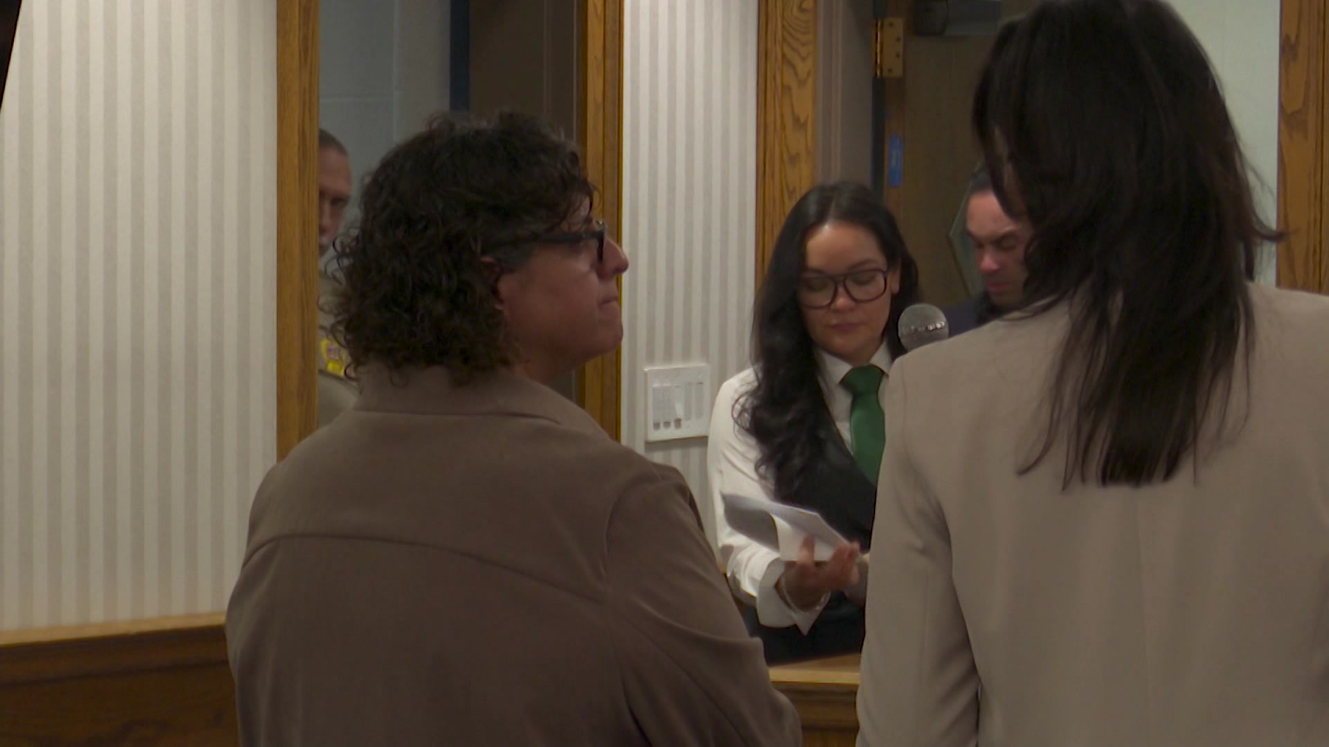 Teaching assistant facing child endangerment charges appears in ...