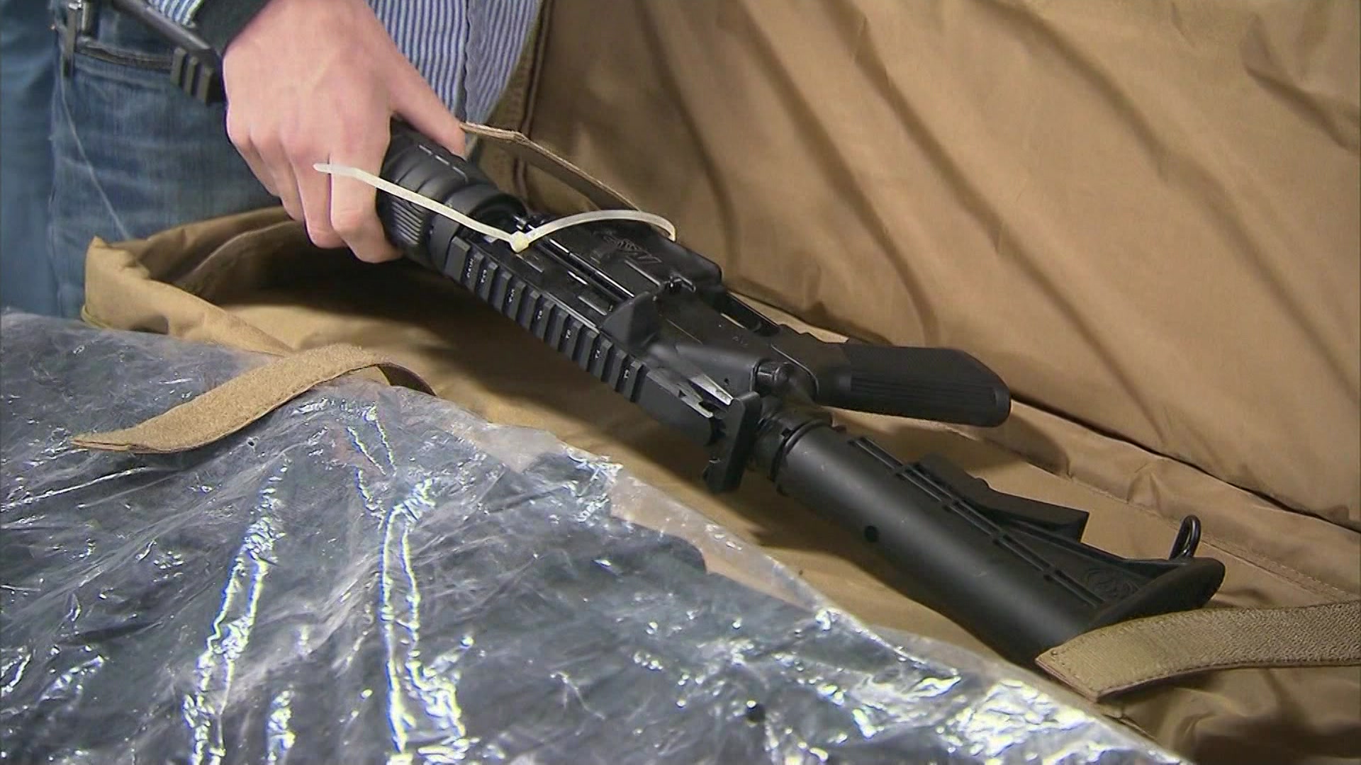 FBI: Firearm background checks set all-time record high