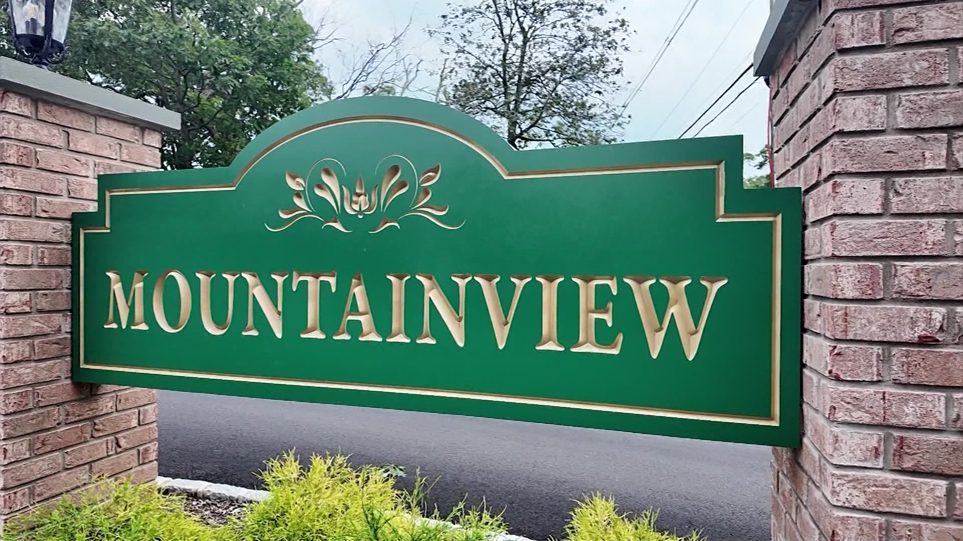 News 12 | Westchester | Woman Found Dead Outside Condo In Valley Cottage