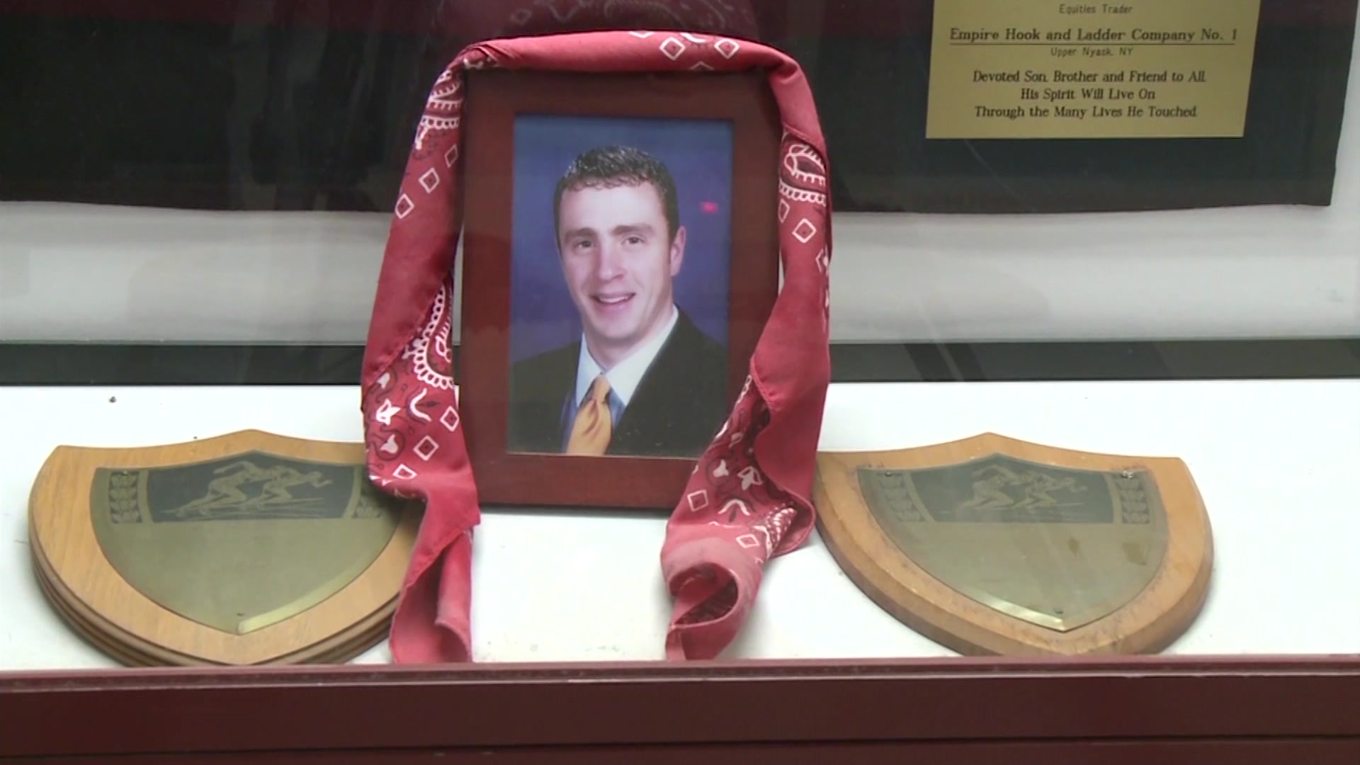 News 12 | Westchester | 911 Hero Documentary Man In Red Bandana To Make ...