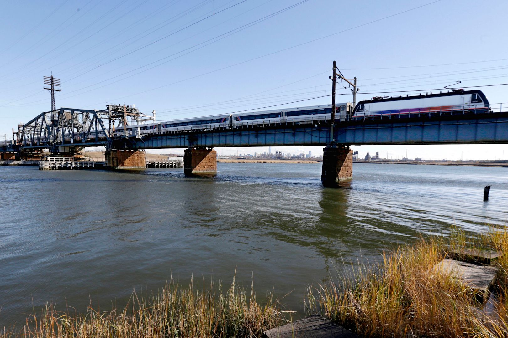 NJ Transit OKs construction on new Portal North Bridge project