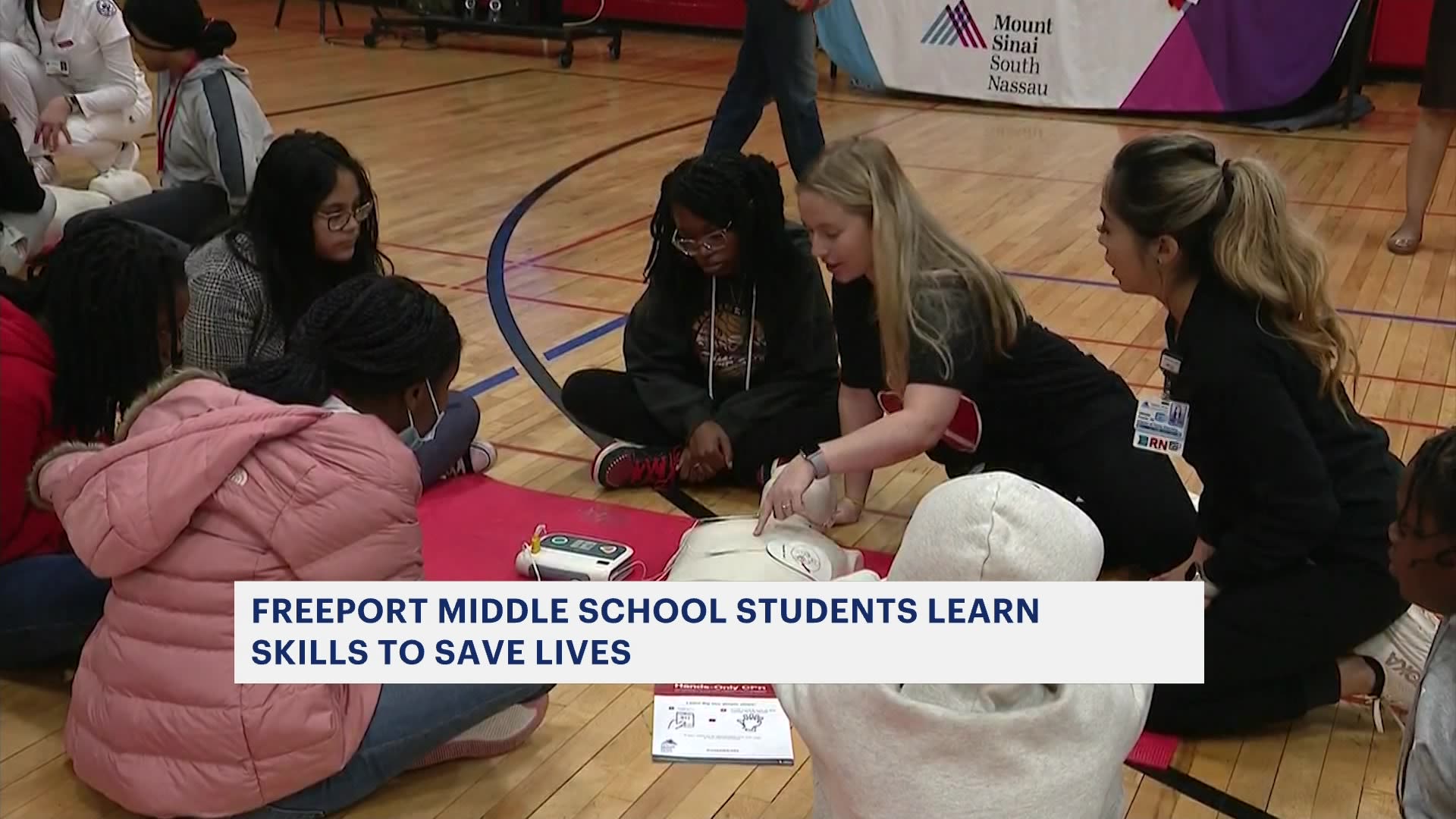 Freeport middle school students learn skills to save lives