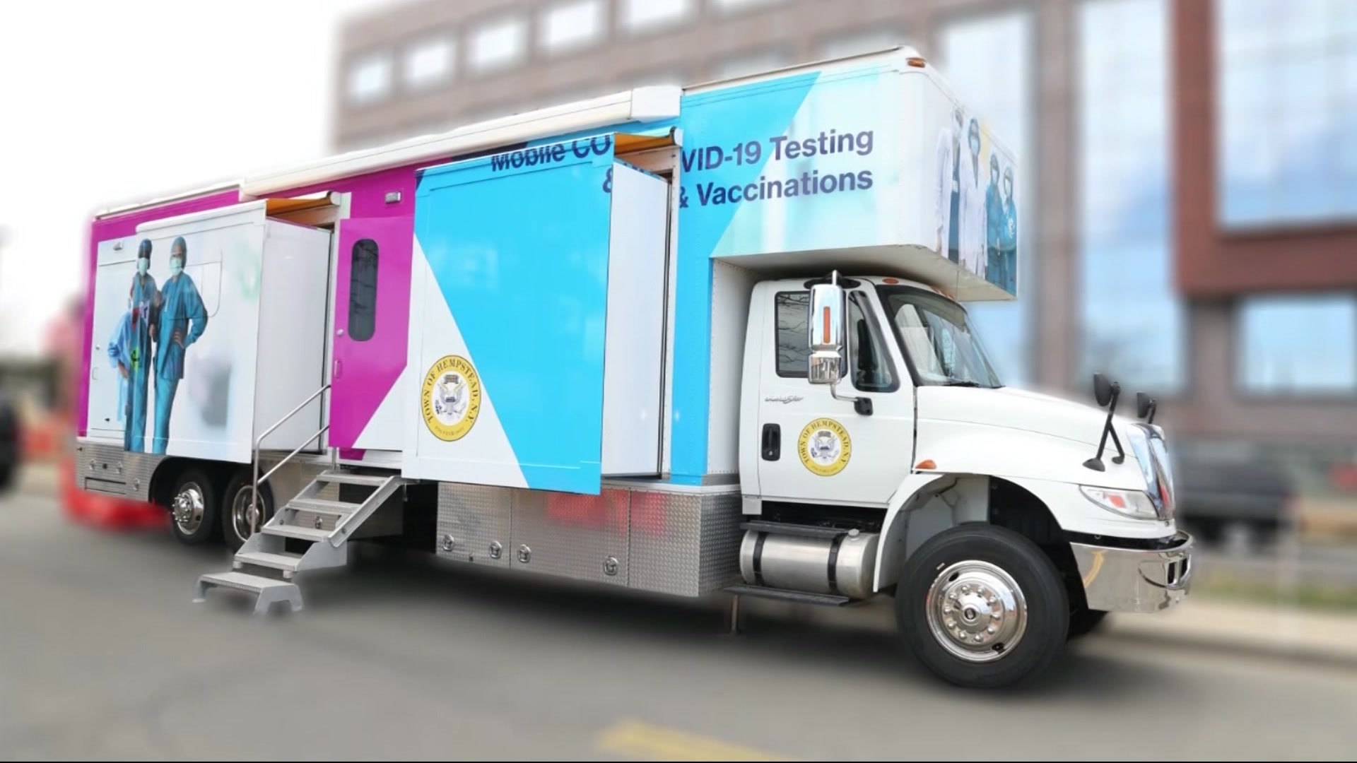Mobile COVID-19 vaccination unit hits the streets in Hempstead