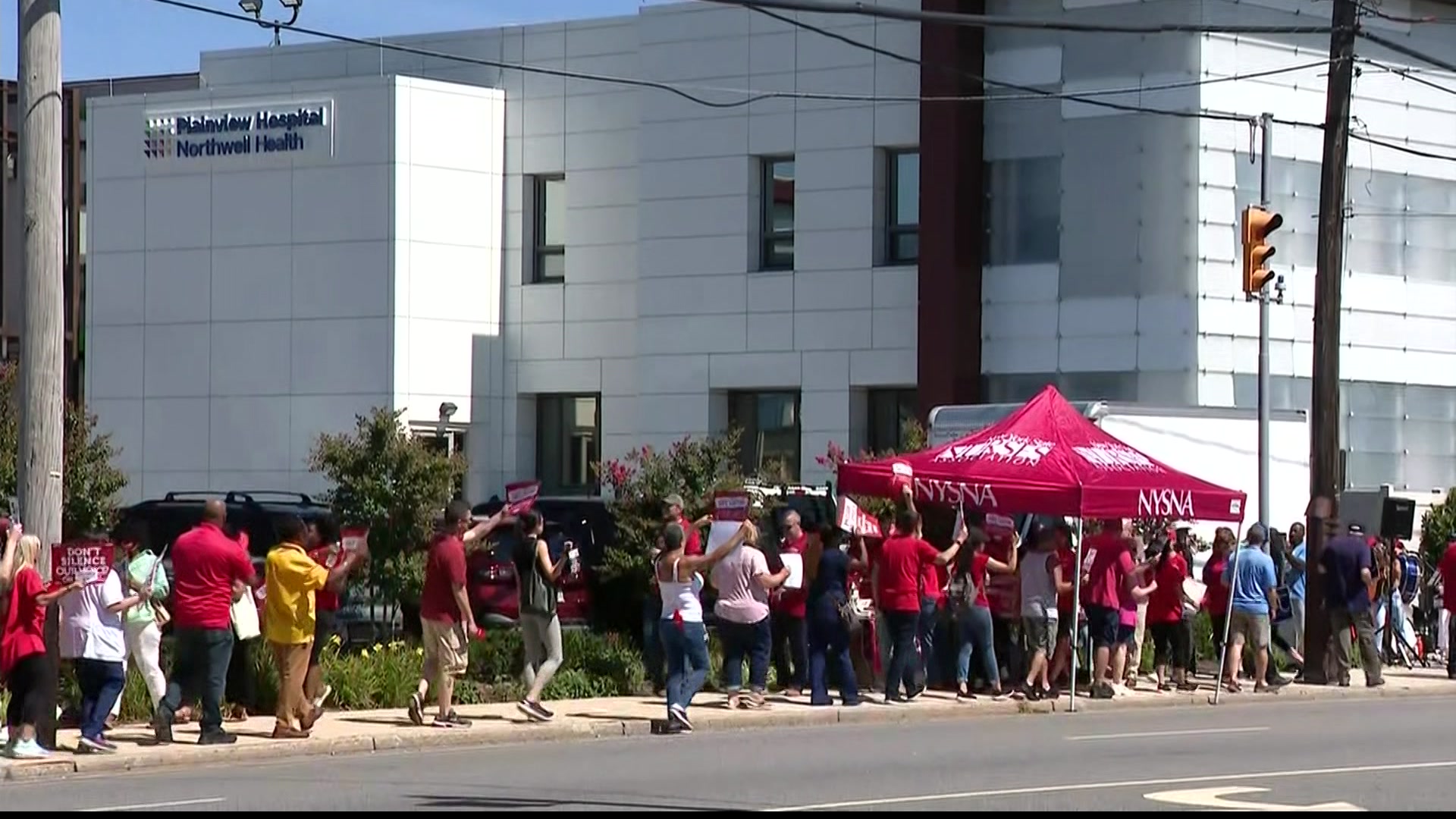 Nurses call for safer staffing levels at Plainview Hospital