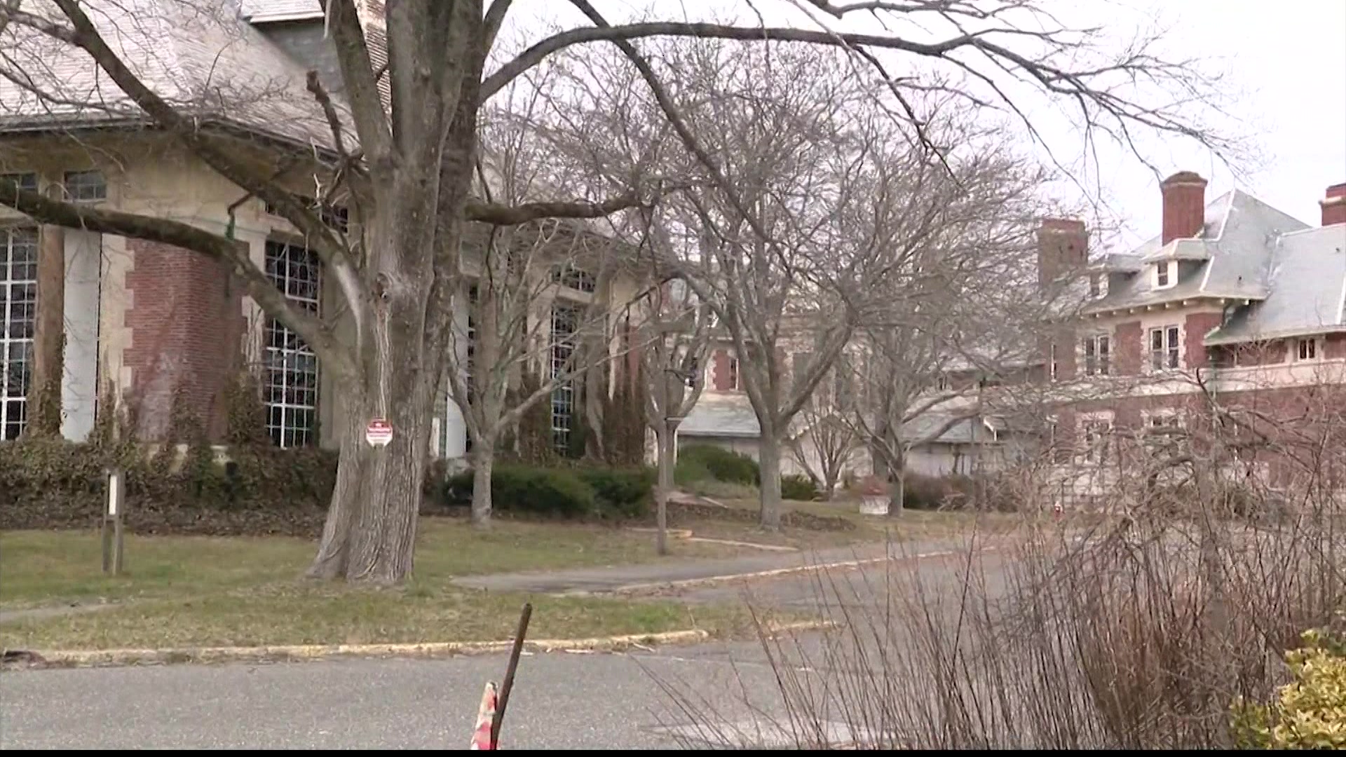 News 12 | Long Island | Police Teen Broke Window At Old Dowling College ...