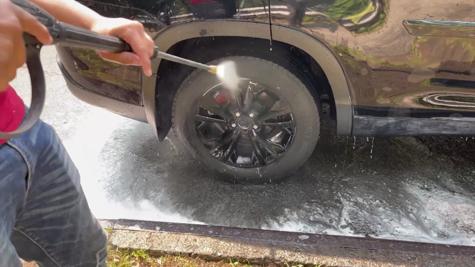News 12 | Connecticut | The Cost Of Car Wash