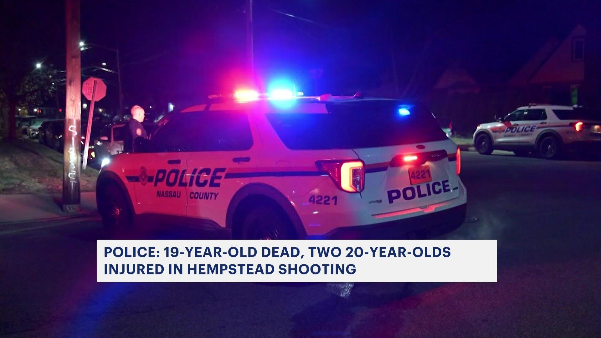 News 12 | Bronx | 19 Year Old Woman Killed In Hempstead Triple Shooting
