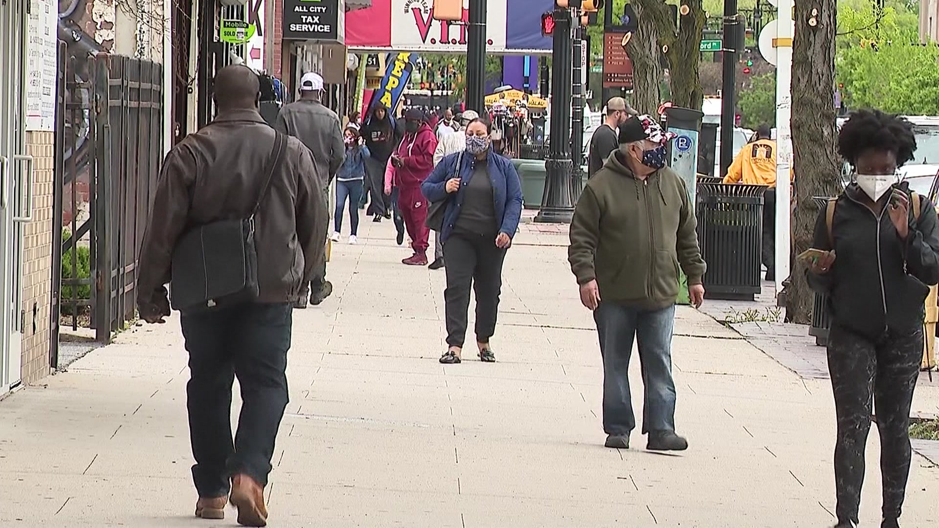 Newark pilot program giving cash to residents picked at random in bid ...