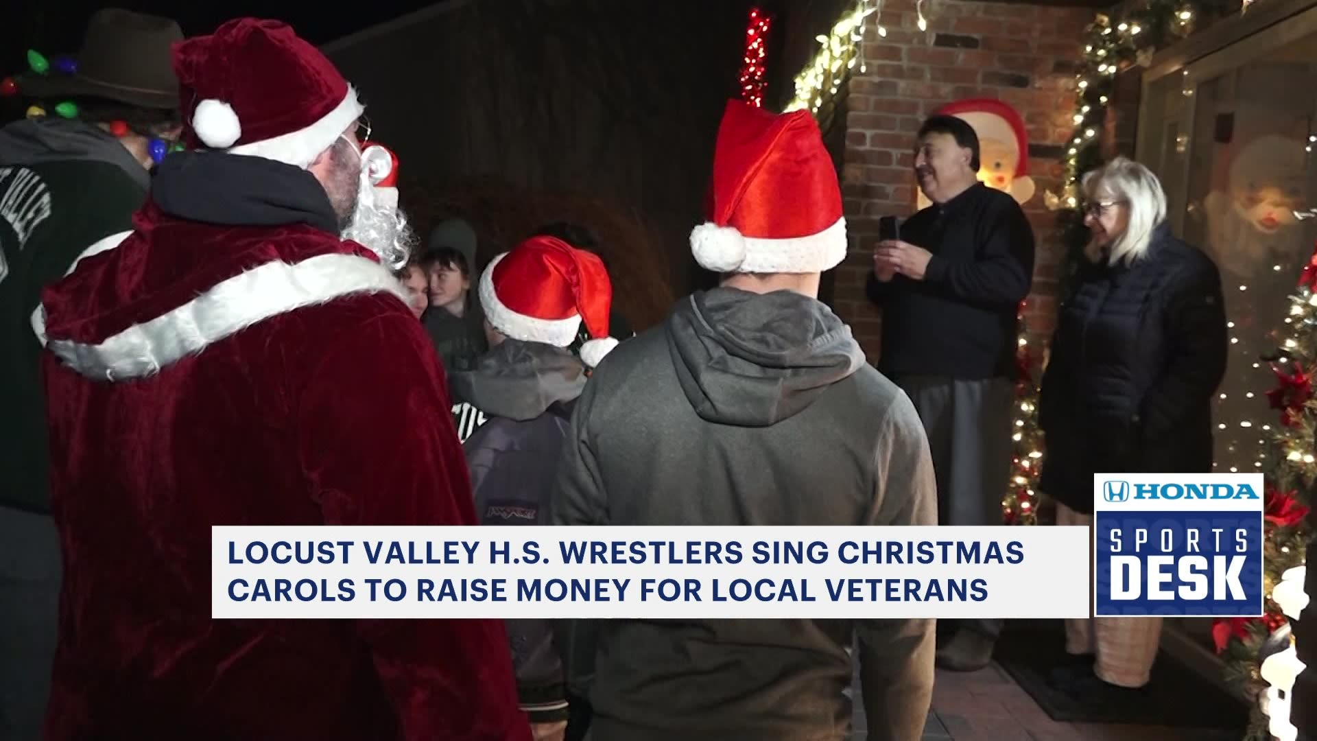 Locust Valley wrestling team sings Christmas carols for veterans