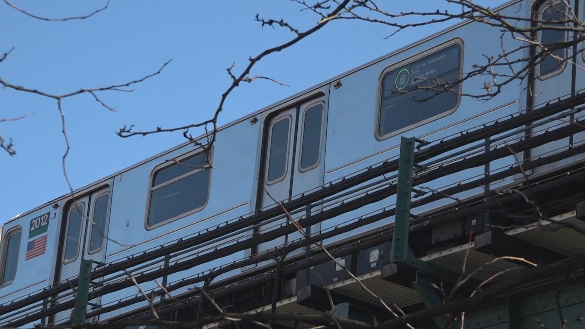 News 12 | Brooklyn | Subways And Buses Across Nyc Still Running Amid ...