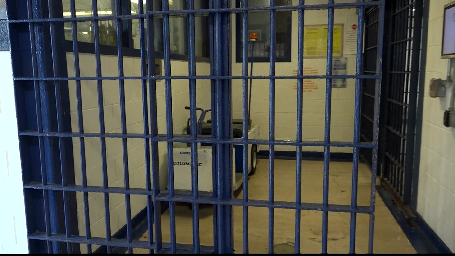 Rikers Island opens new kid-friendly visitation room at the George R ...